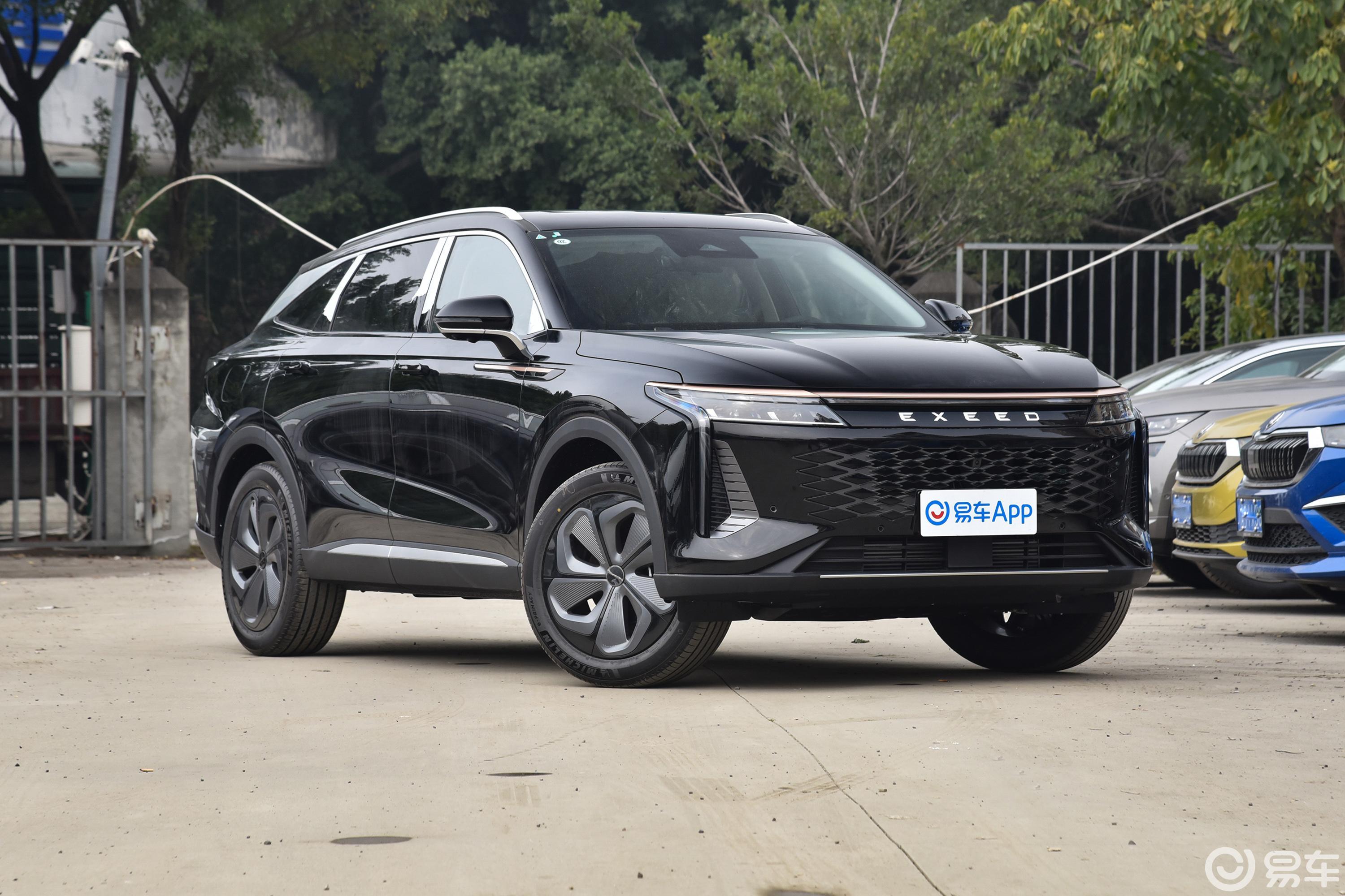 【星途瑶光400T 两驱奢享版图片-汽车图片大全】-易车