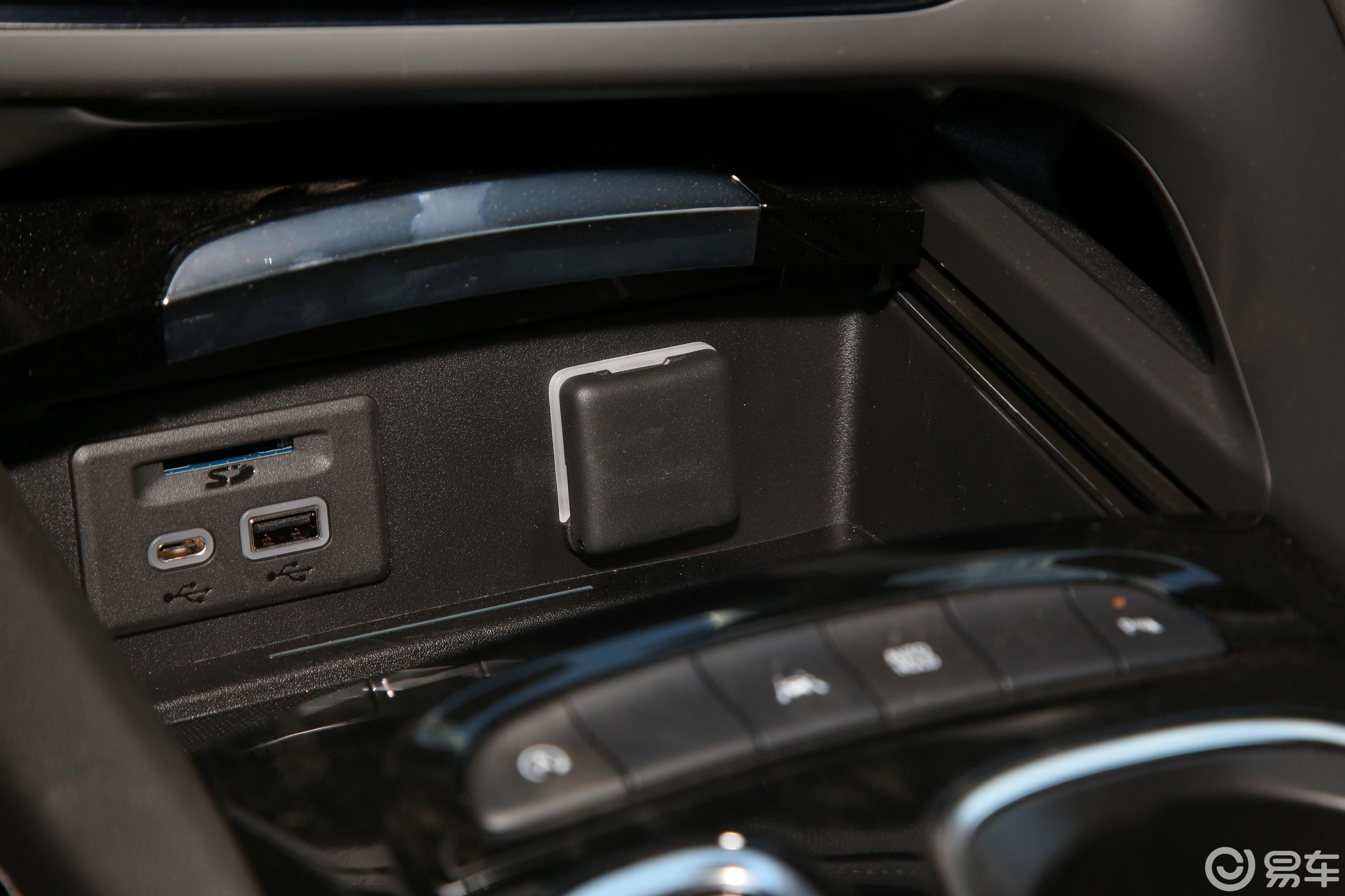 【昂科威昂科威S 552T 两驱豪华型中控图片-汽车图片大全】-易车