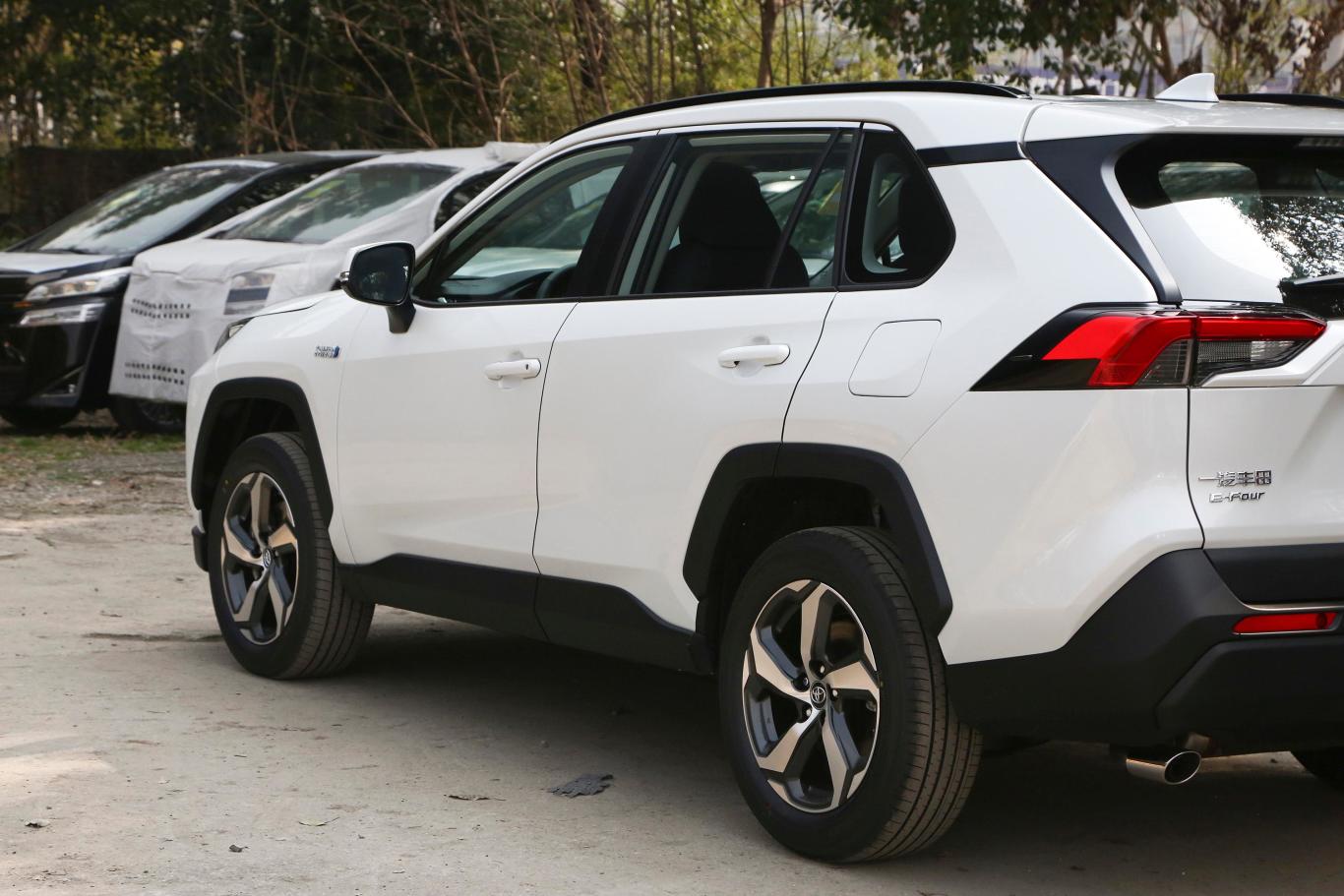 【RAV4荣放 双擎E+2.5L 四驱豪华Pro外观细节图片-汽车图片大全】-易车