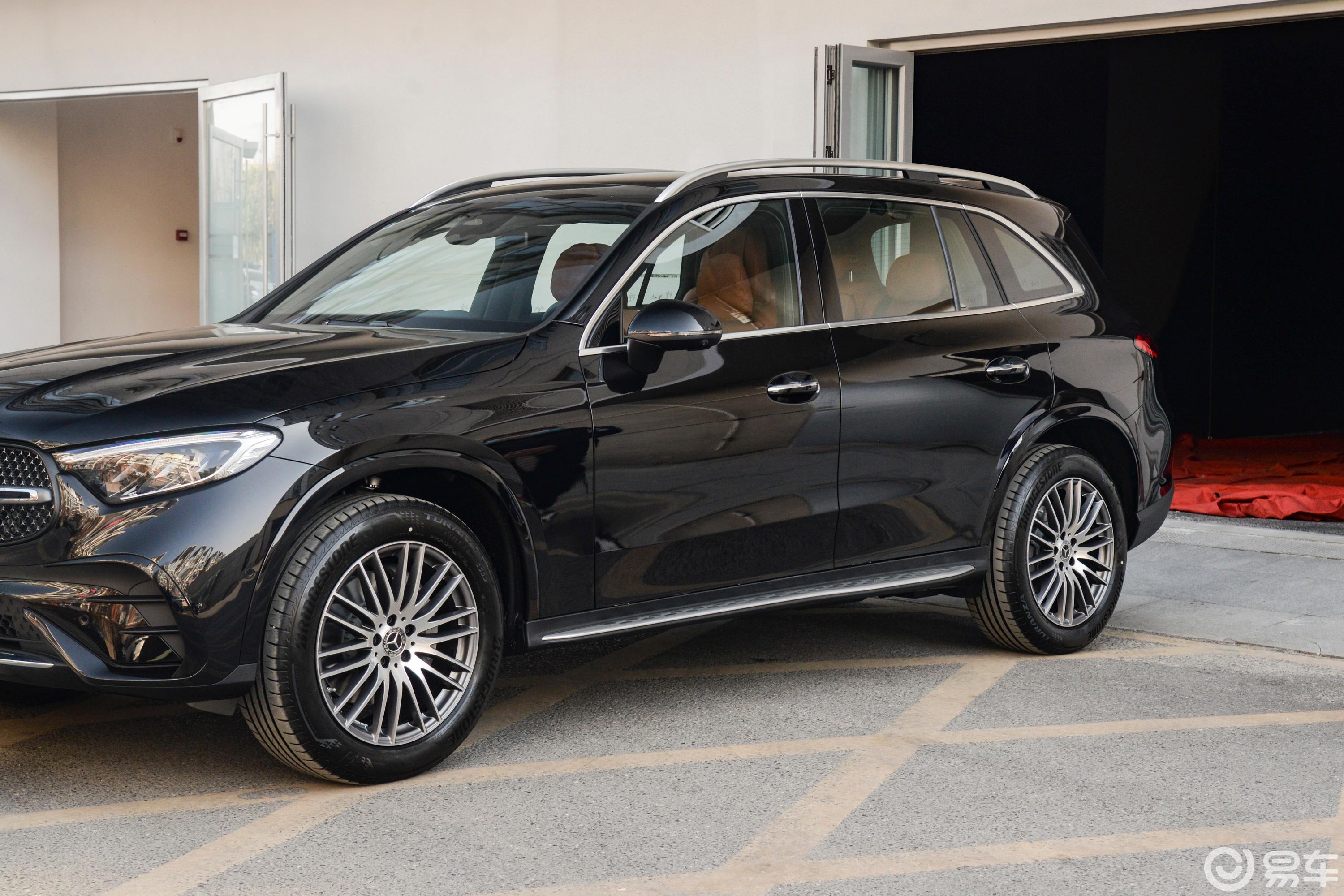 【奔驰GLCGLC 300 L 4MATIC 动感型 7座外观细节图片-汽车图片大全】-易车