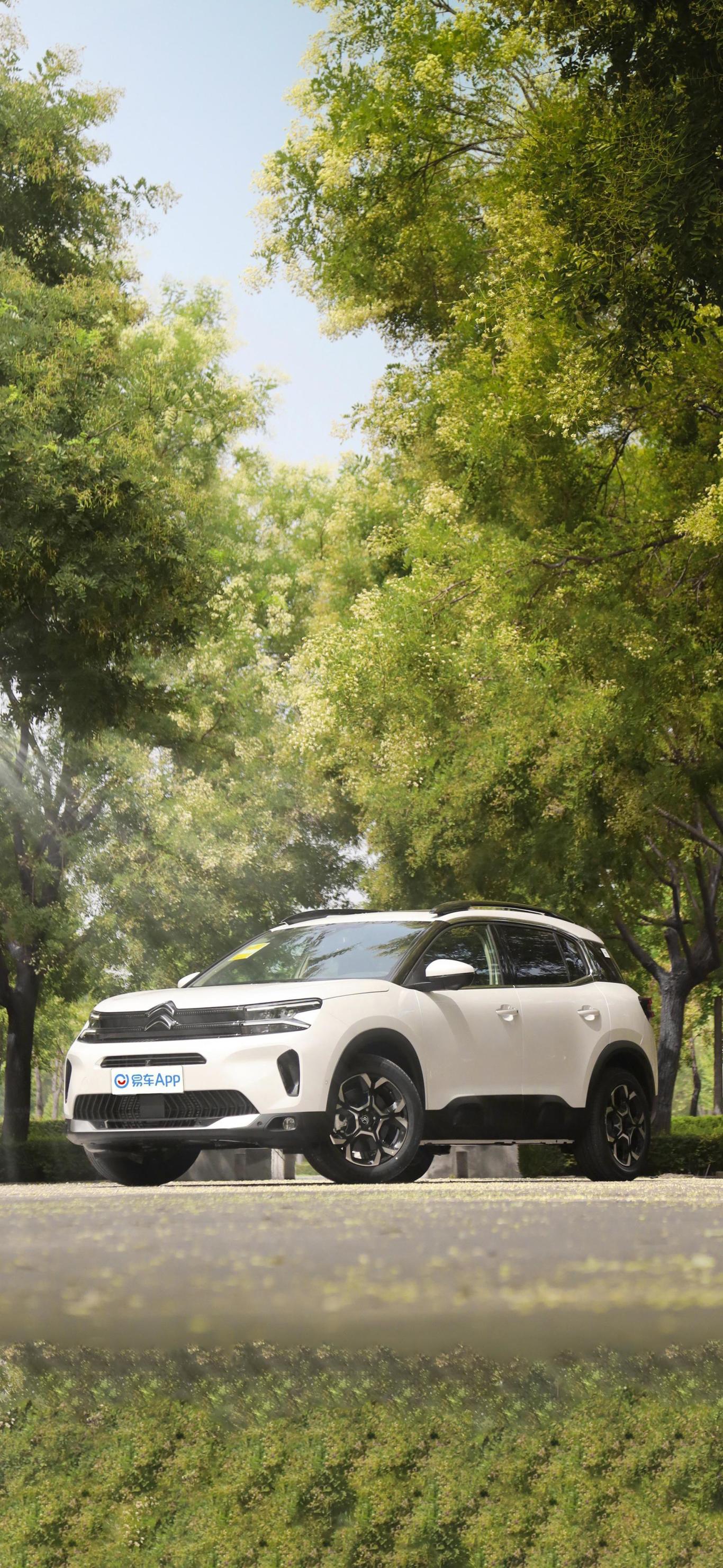 【天逸 C5 AIRCROSS天逸BEYOND 400THP版图片-汽车图片大全】-易车