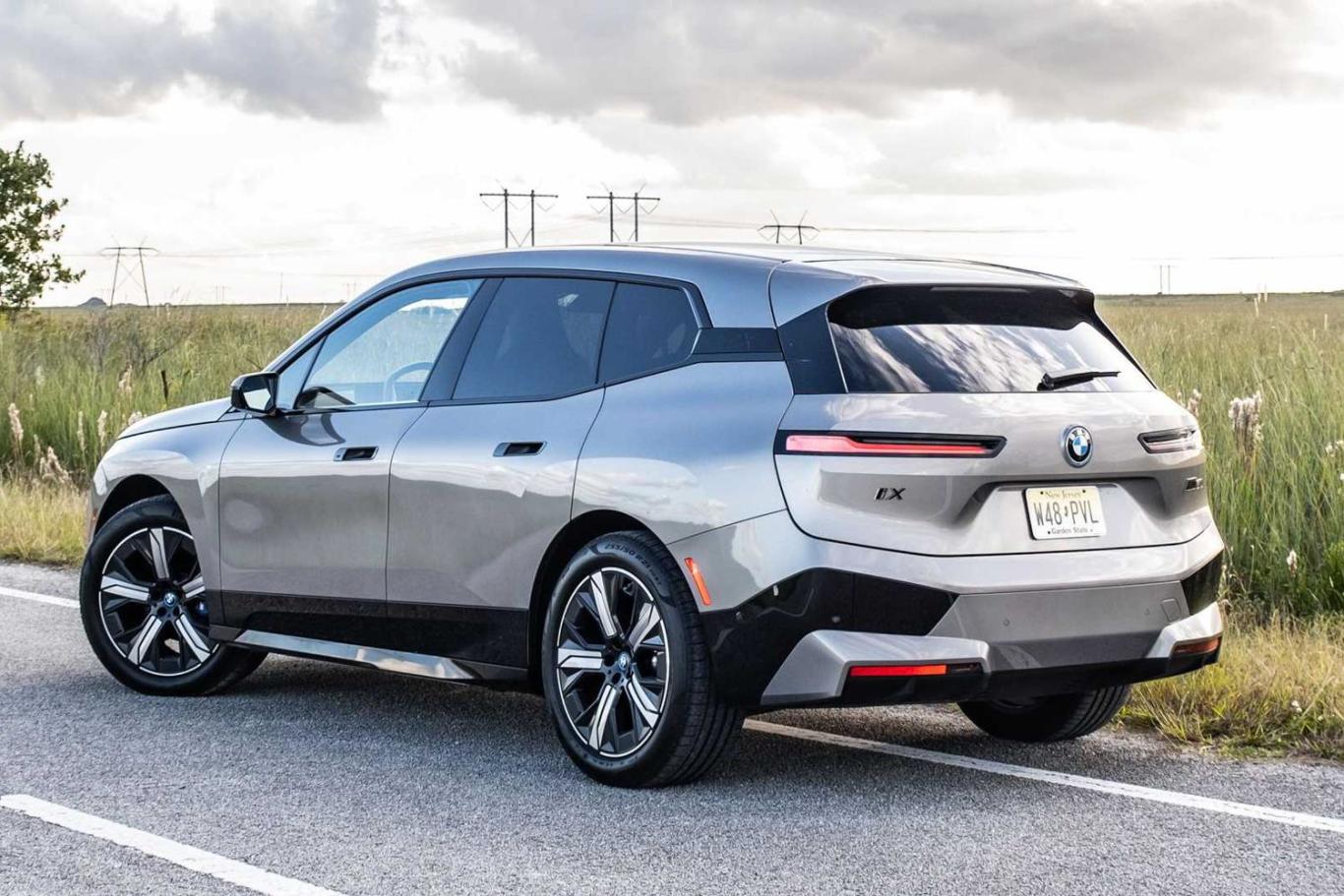 【宝马iXM60图片-汽车图片大全】-易车