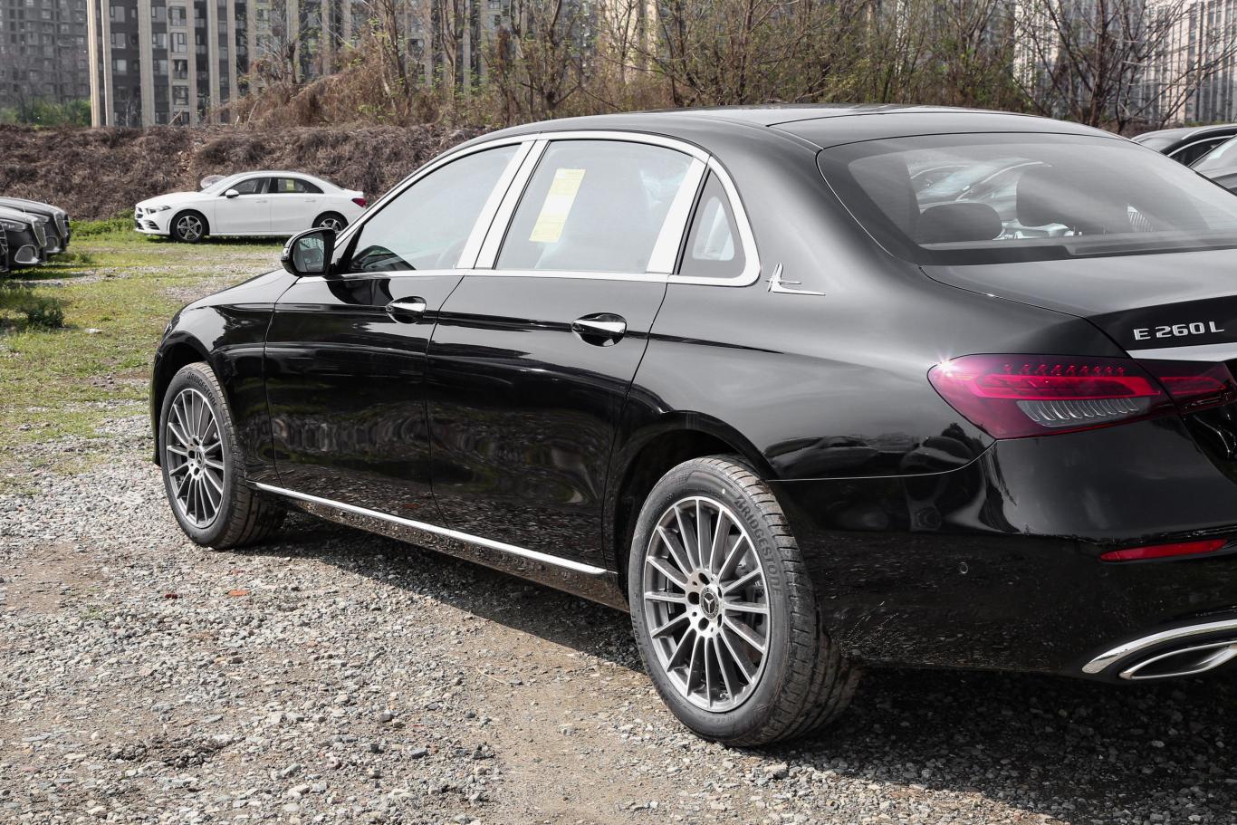 【奔驰E级改款 E 260 L外观细节图片-汽车图片大全】-易车