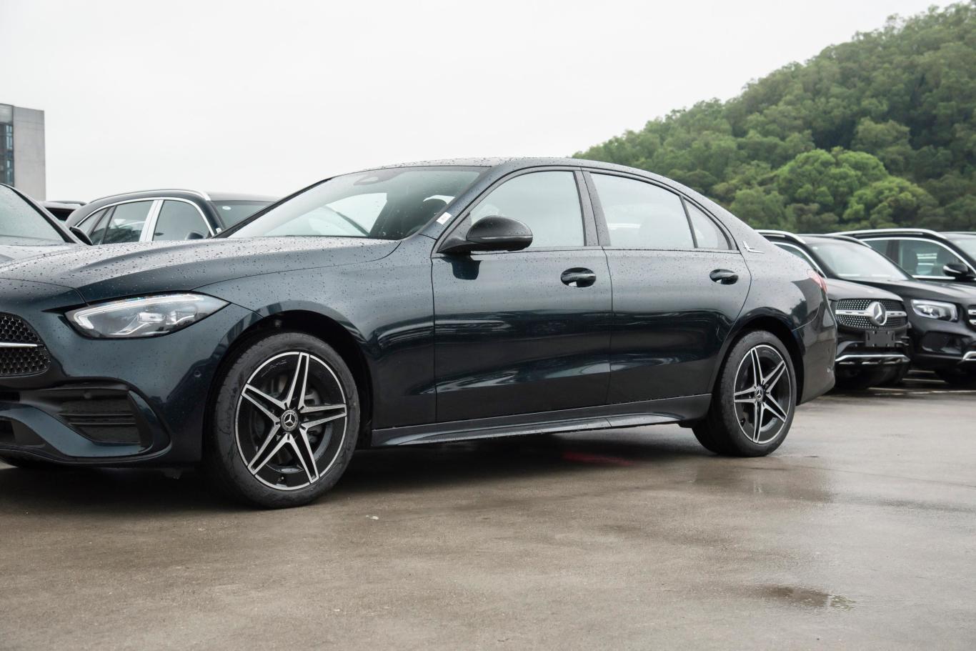 【奔驰C级改款 C 260 L 皓夜运动版外观细节图片-汽车图片大全】-易车