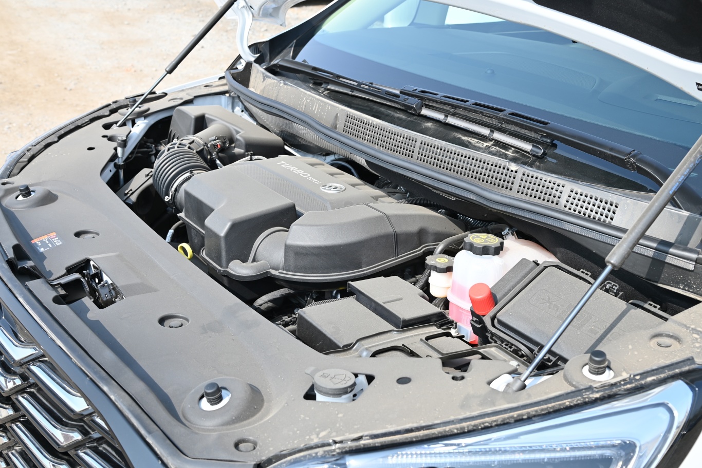 【别克GL8ES陆尊 2.0T 豪华型 7座动力底盘图片-汽车图片大全】-易车