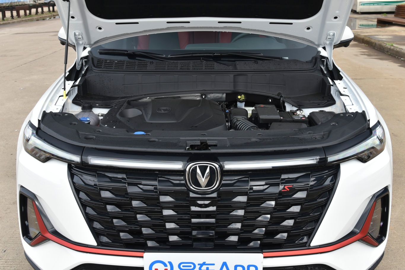 【长安CS35PLUS畅享版 蓝鲸NE 1.4T 尊贵型前舱整体图片-汽车图片大全】-易车