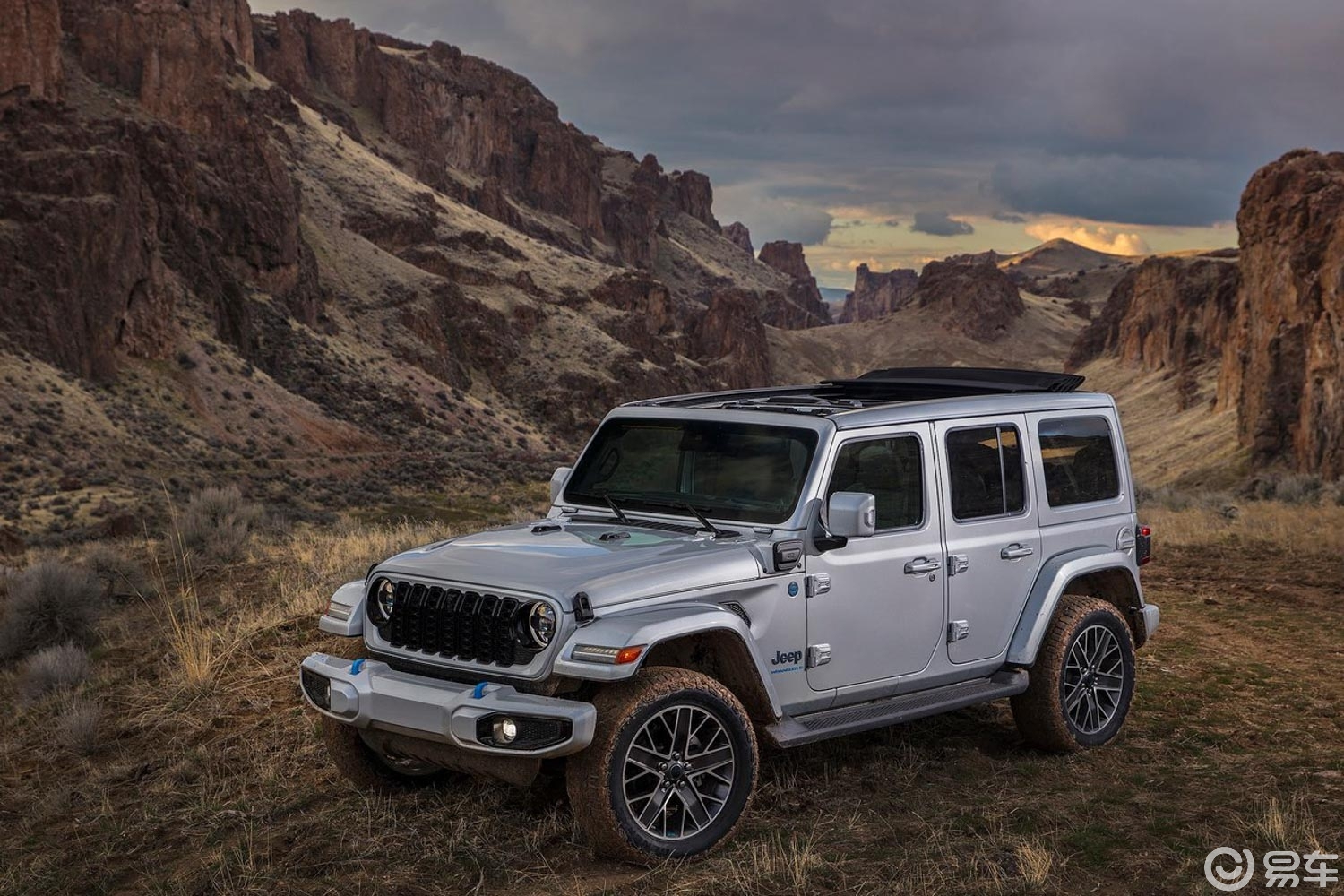 【牧马人4xe图片-汽车图片大全】-易车