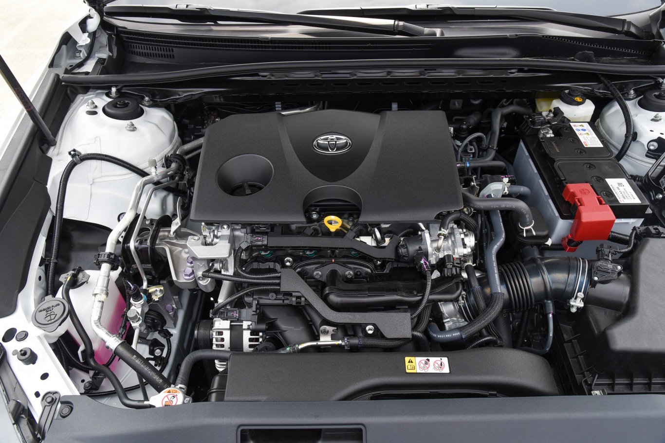 【凯美瑞2.0GVP 领先版发动机特写图片-汽车图片大全】-易车