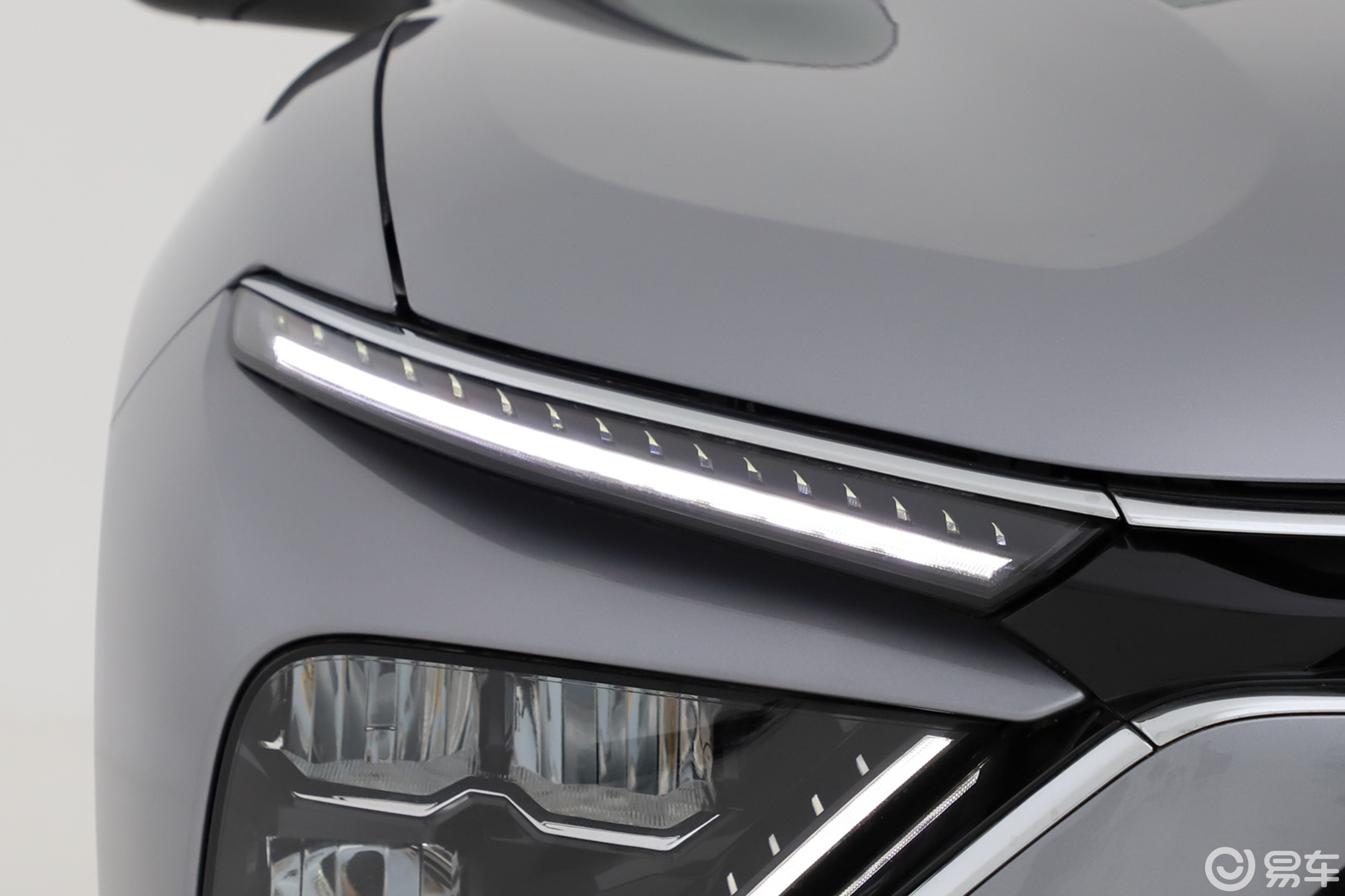 【凡尔赛C5 X1.6T 势不凡外观灯组图片-汽车图片大全】-易车