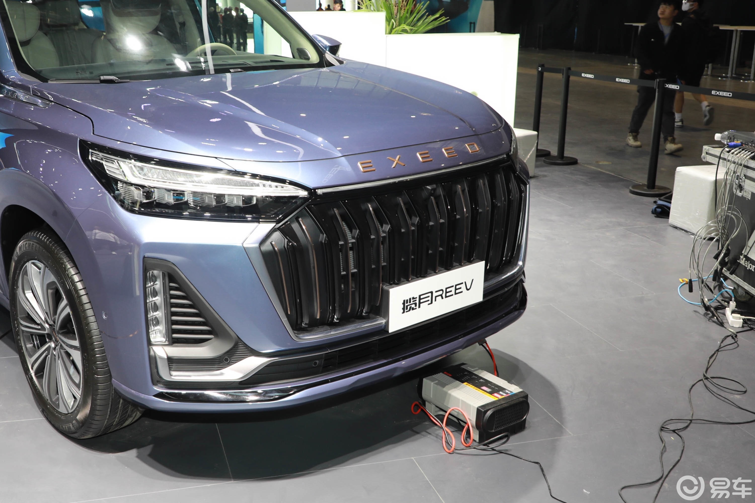 【揽月REEV图片-汽车图片大全】-易车