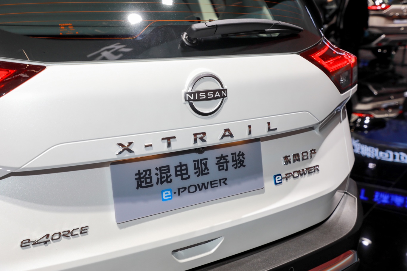 【超混电驱 奇骏e-POWER 超混双电机四驱豪华版图片-汽车图片大全】-易车