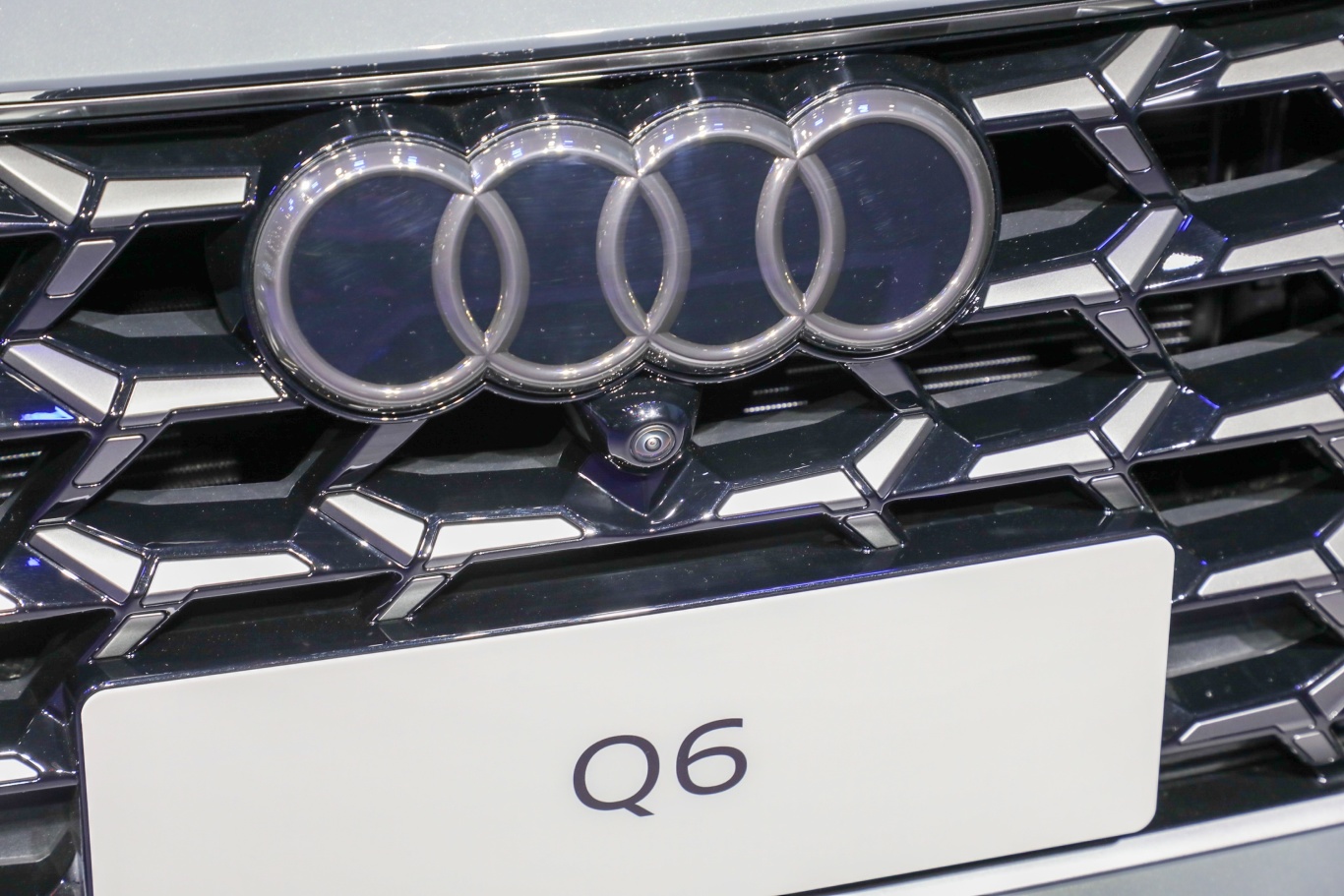 【奥迪Q650 TFSI quattro Roadjet 行云型 飞骑套装 6座图片-汽车图片大全】-易车