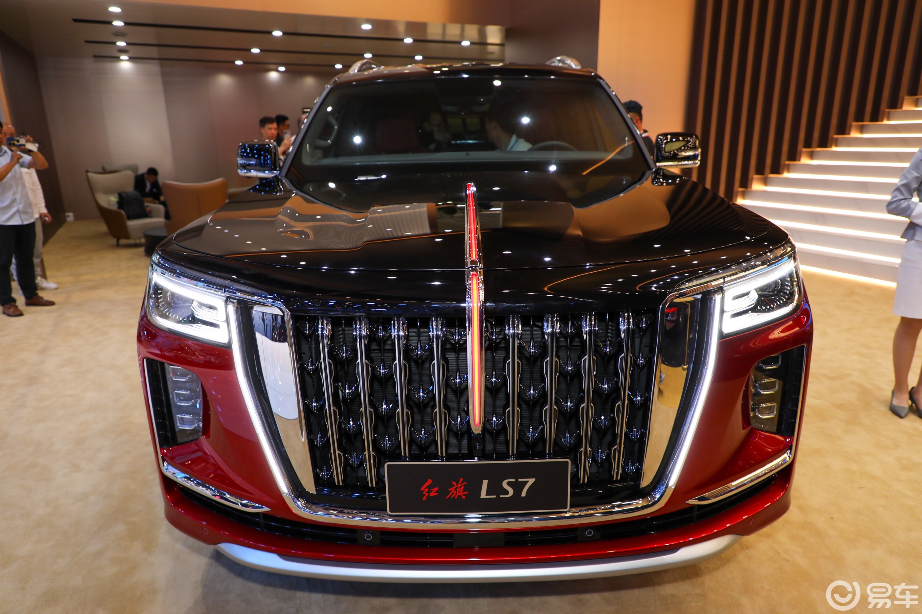 【红旗LS7图片-汽车图片大全】-易车