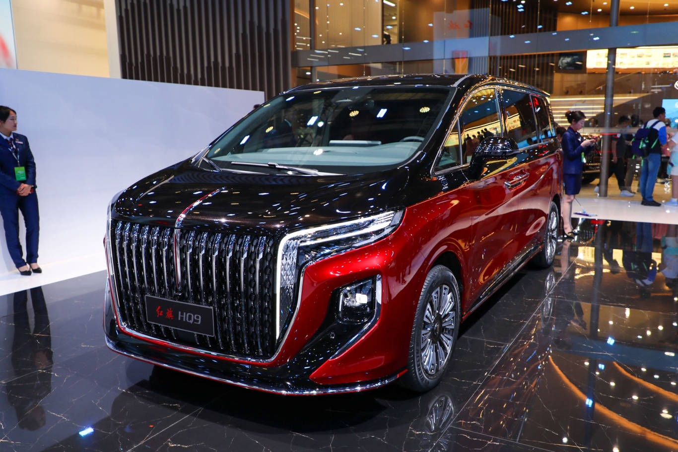 【红旗HQ9图片-汽车图片大全】-易车