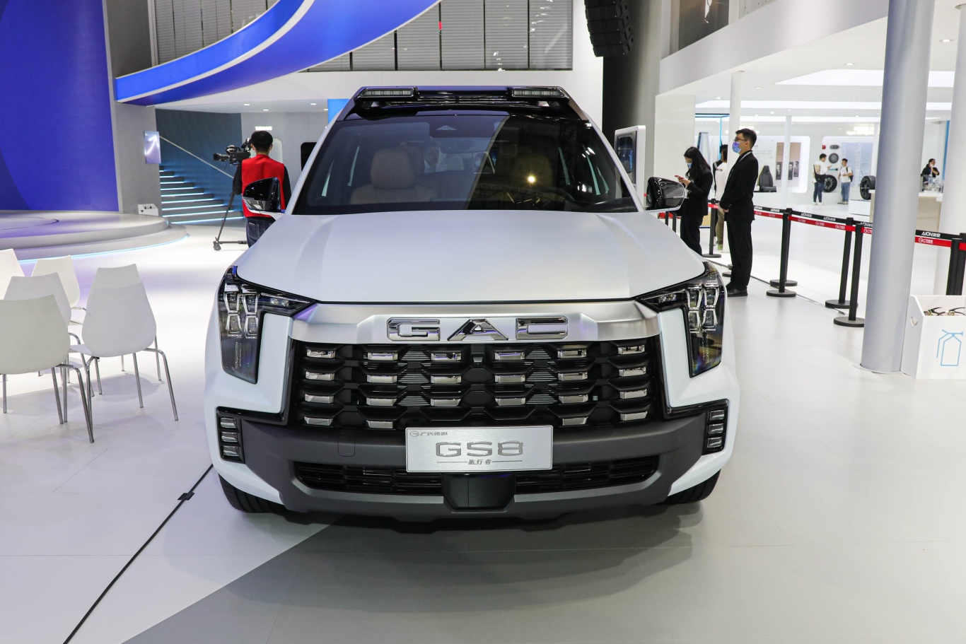 【传祺GS82.0T 旅行者 6座图片-汽车图片大全】-易车