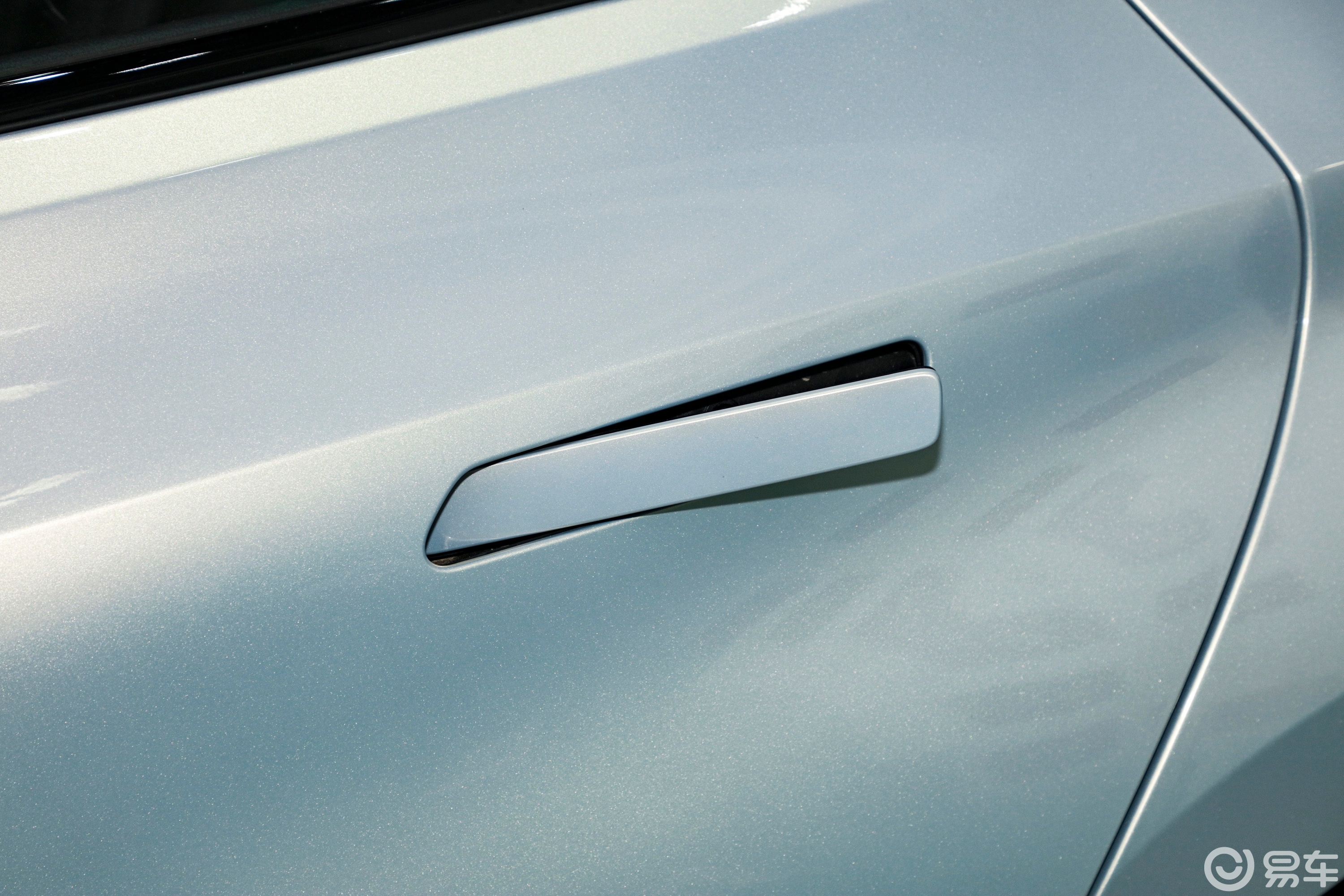 【AION SPlus 510km 70 乐享版 三元锂 58.8kWh驾驶员侧后门把手图片-汽车图片大全】-易车