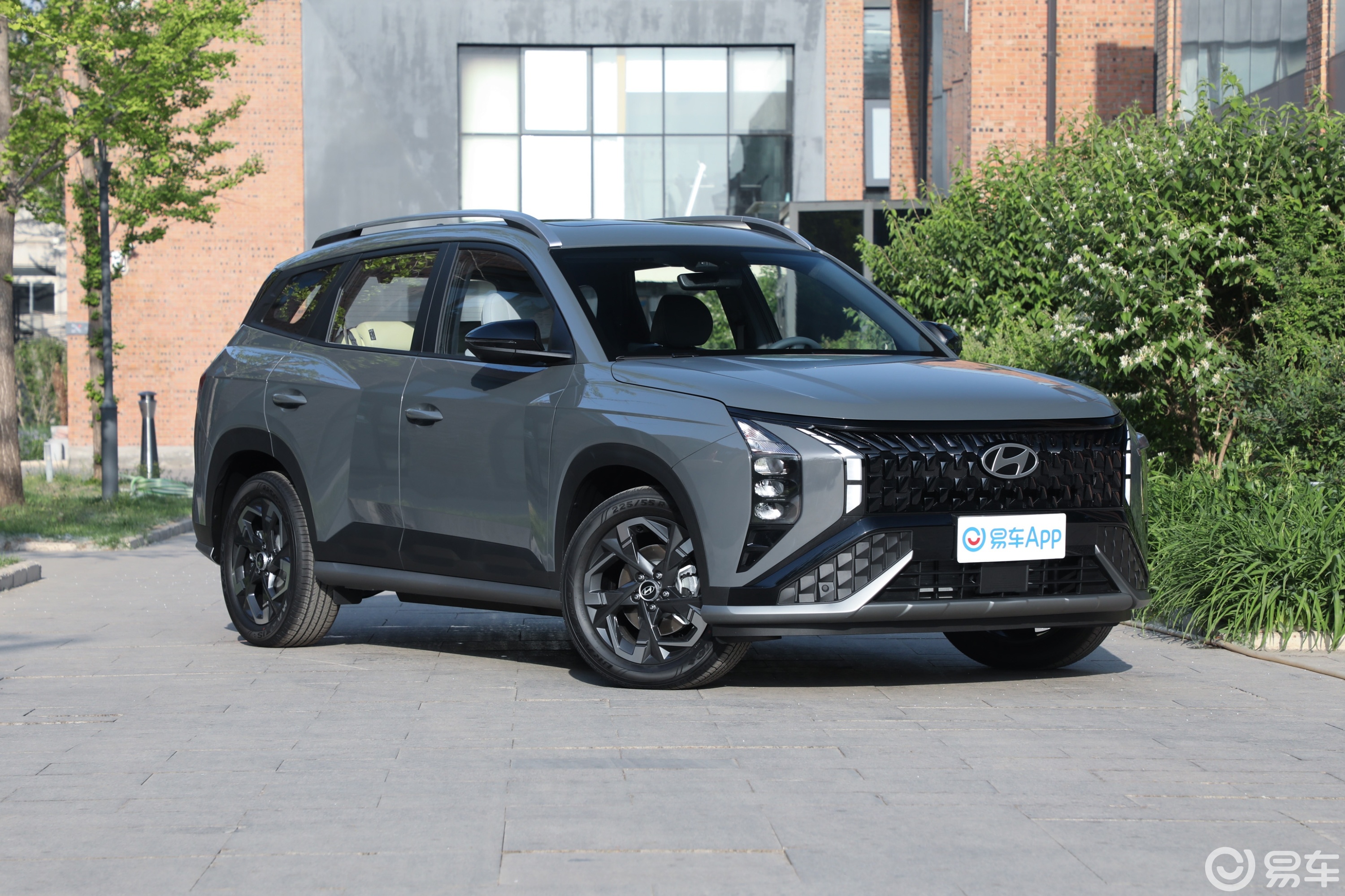 【现代ix35沐飒 2.0L TOP旗舰版侧前45度车头向右水平图片-汽车图片大全】-易车