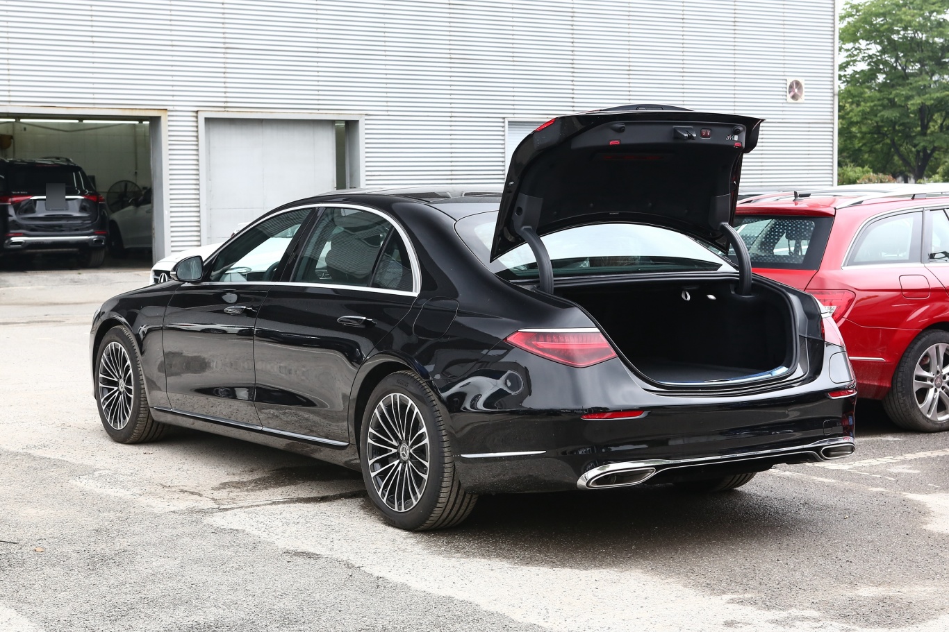 【奔驰S级 插电混动S 450 e L后备厢开启45度侧拍图片-汽车图片大全】-易车