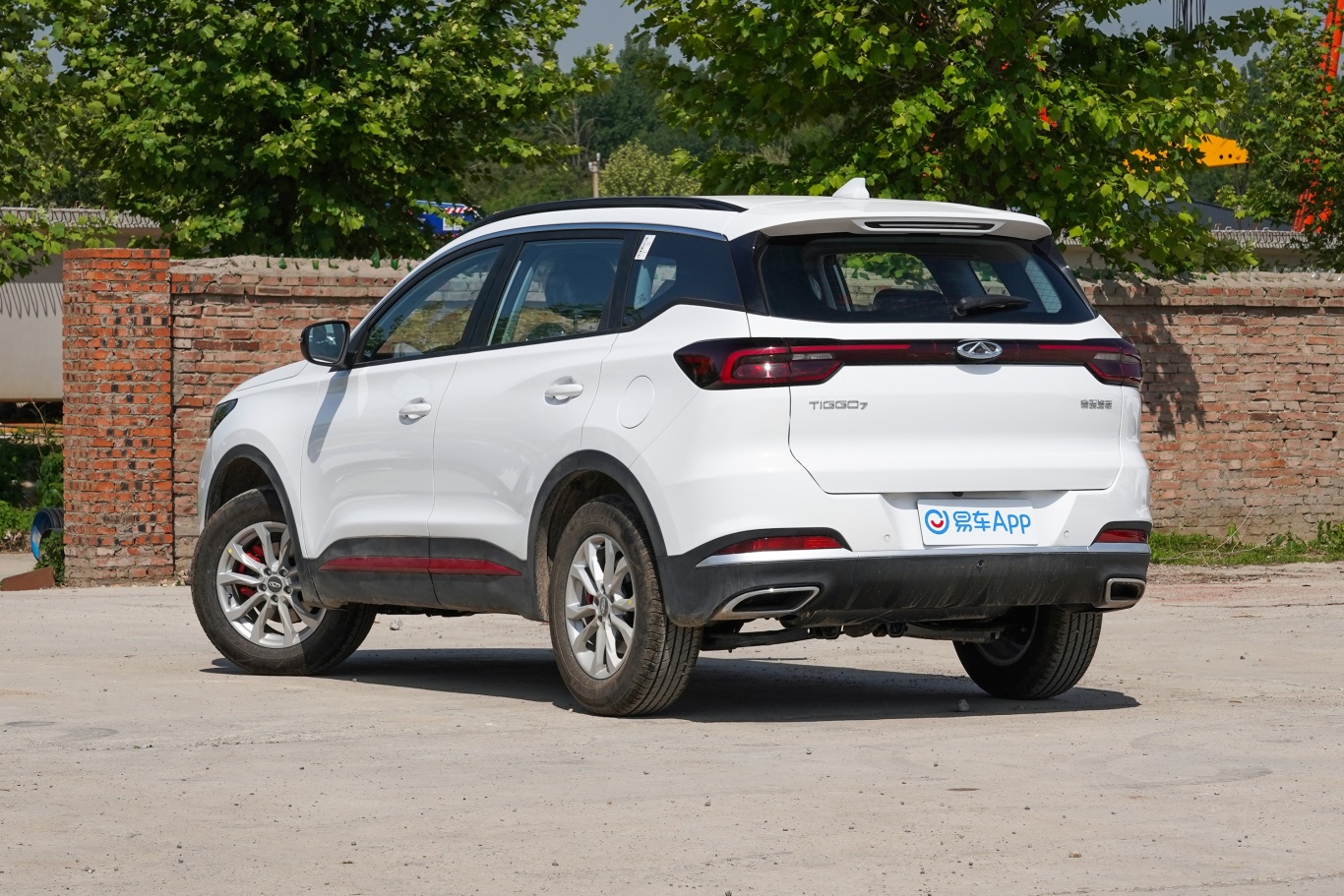 【瑞虎7超能版 1.5T CVT超能卫士侧后45度车头向左水平图片-汽车图片大全】-易车