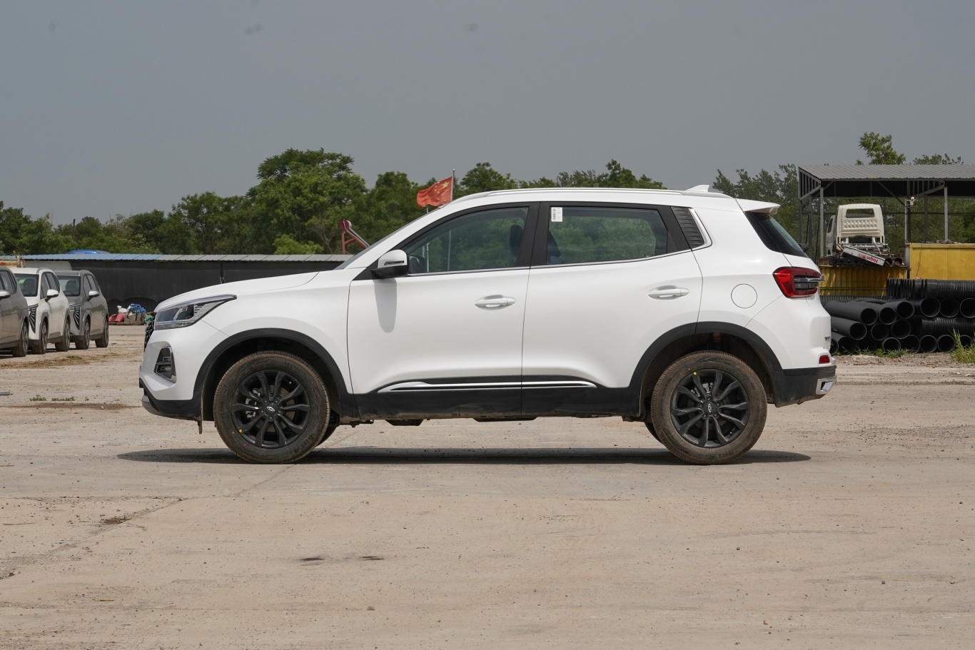 【瑞虎5x1.5L CVT时尚型正侧车头向左水平图片-汽车图片大全】-易车