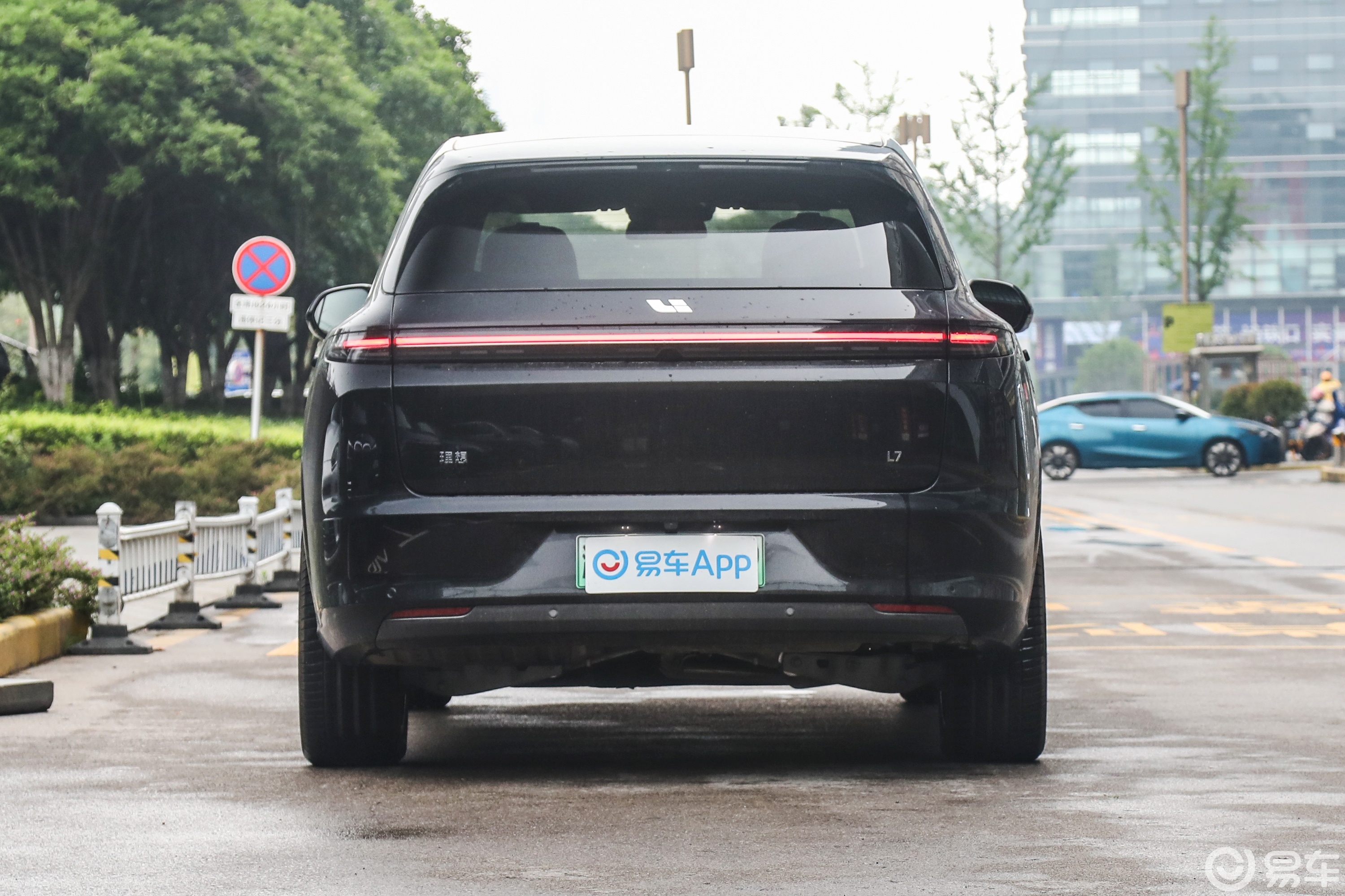 【理想L7L7 Air版正后水平图片-汽车图片大全】-易车