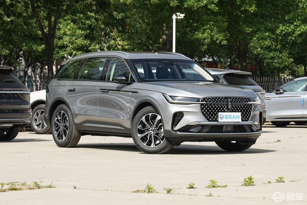 【林肯航海家2023款2.0T 四驱尊逸版】报价_图片_-参数_易车