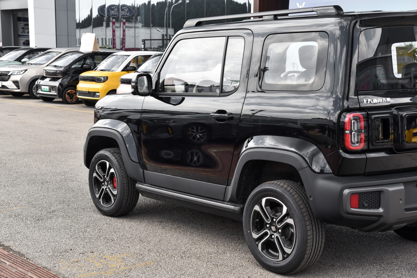 【宝骏悦也303km 智尊版外观细节图片-汽车图片大全】-易车