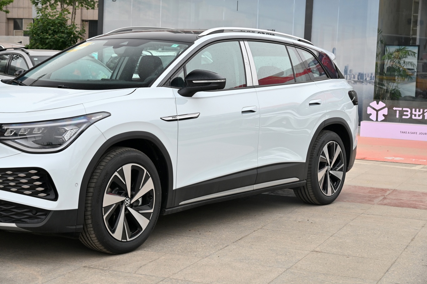 【ID.6 X升级款 617km 极智长续航版 6座外观细节图片-汽车图片大全】-易车