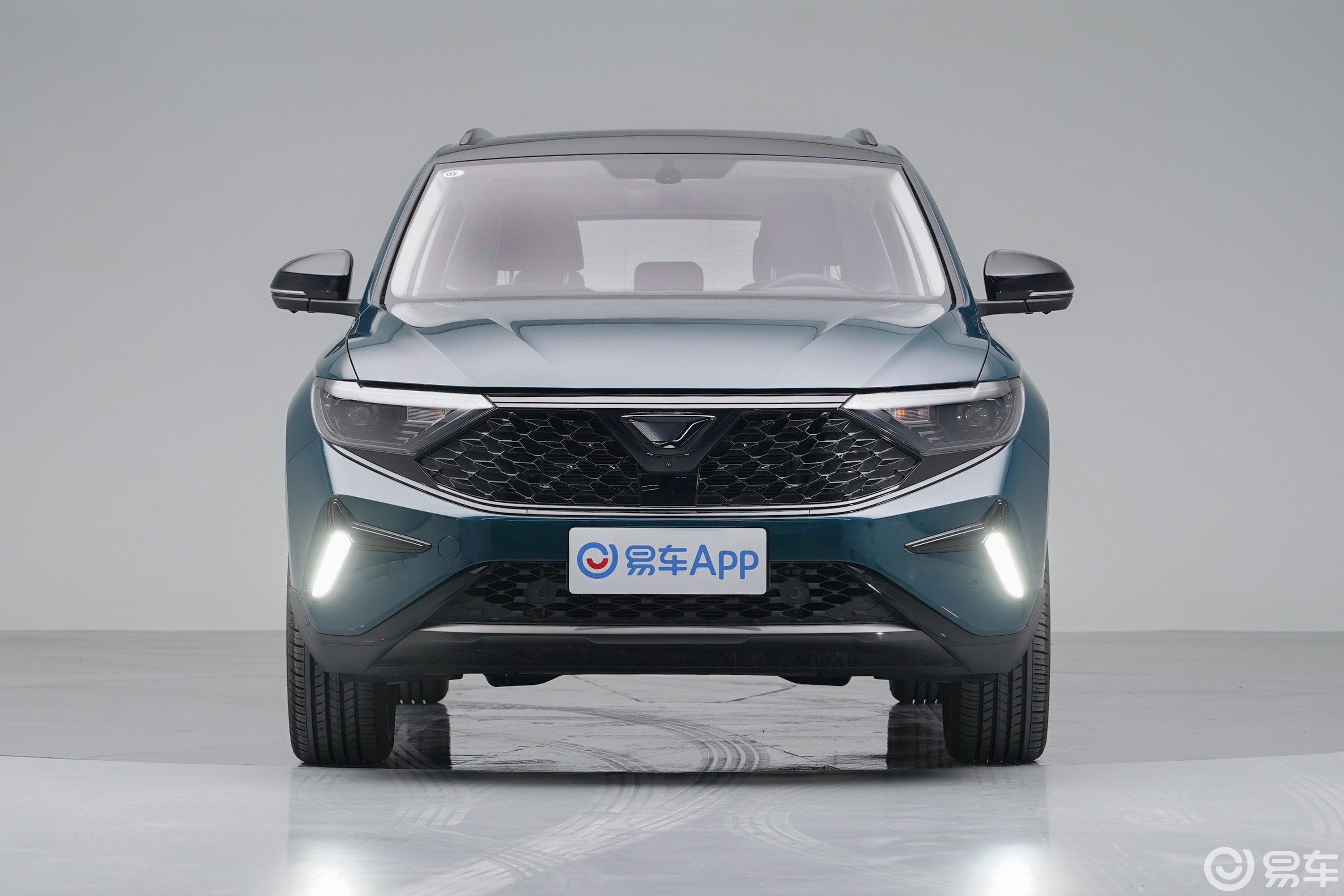 【捷达VS7280TSI 自动高光荣耀版正前水平图片-汽车图片大全】-易车