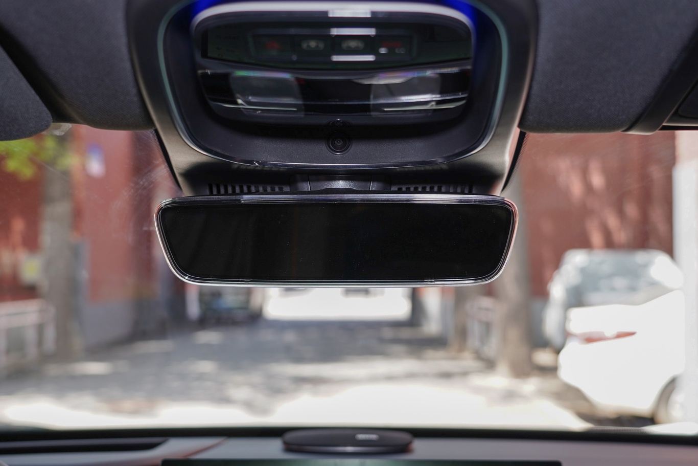 【深蓝S07纯电版 620km 620Max内后视镜图片-汽车图片大全】-易车