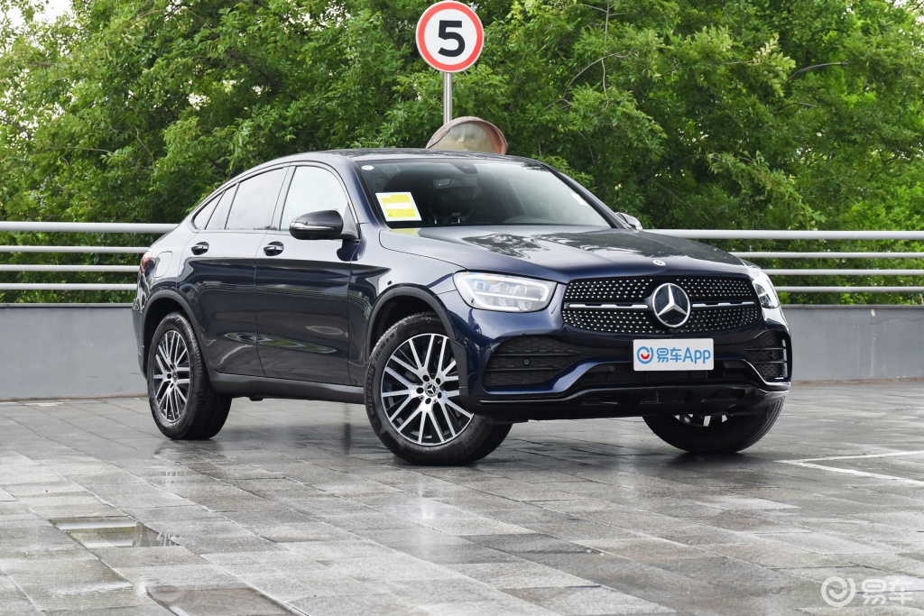 【奔驰奔驰GLC轿跑2023款改款 GLC 260 4MATIC 轿跑SUV】报价_图片_-参数_易车