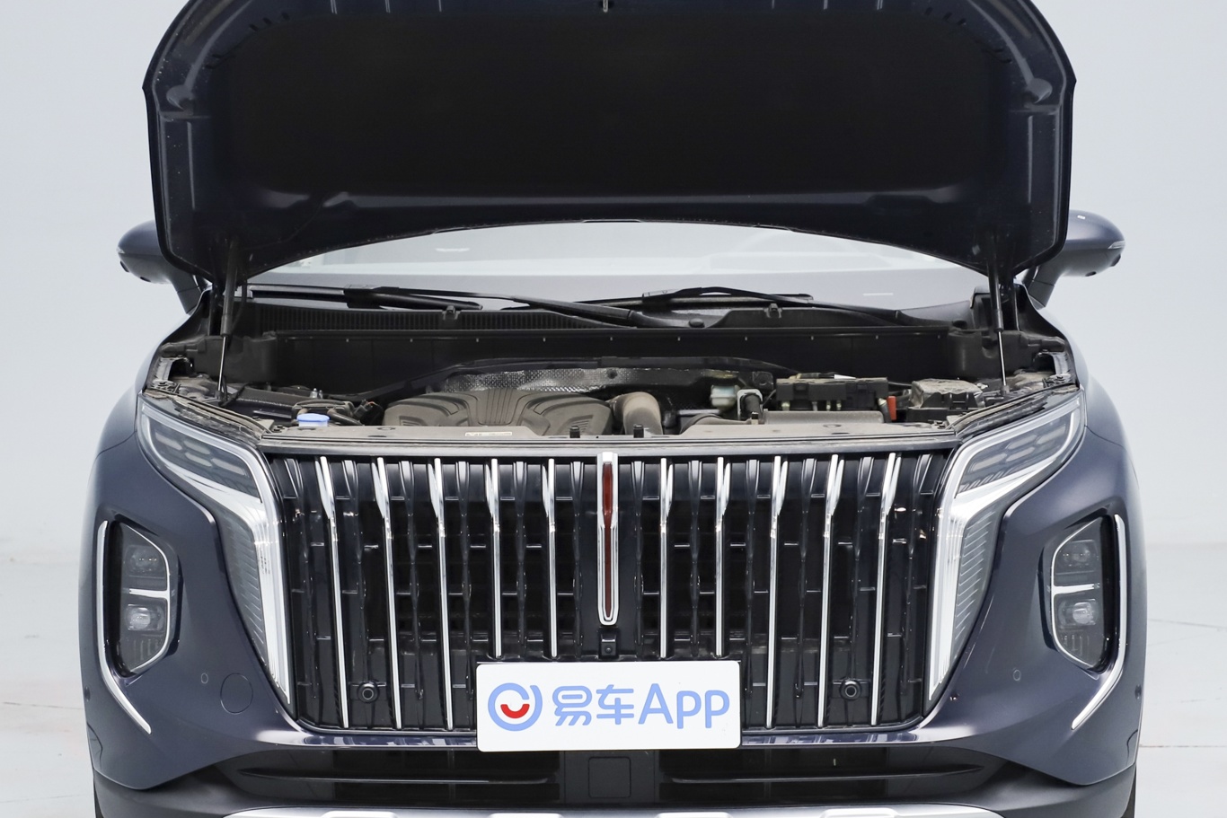 【红旗HS72.0T 四驱旗领版 7座前舱整体图片-汽车图片大全】-易车