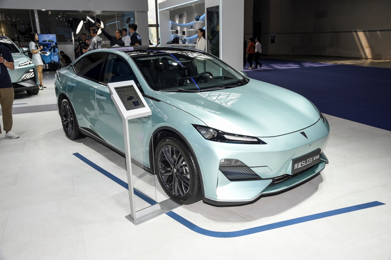 【深蓝SL03200km 氢电版外观图片-汽车图片大全】-易车