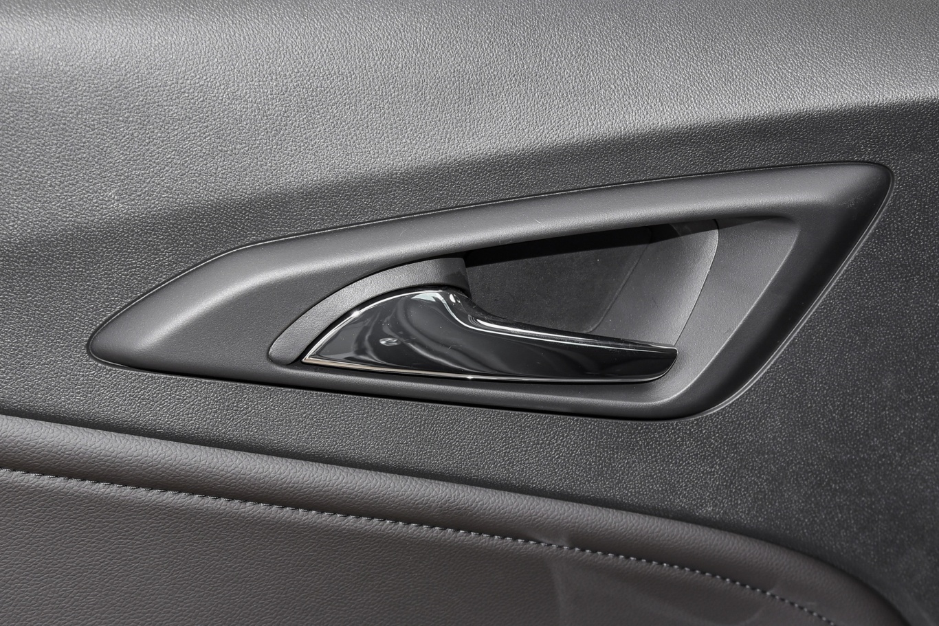 【迈锐宝XL535T 锐动版后排功能图片-汽车图片大全】-易车