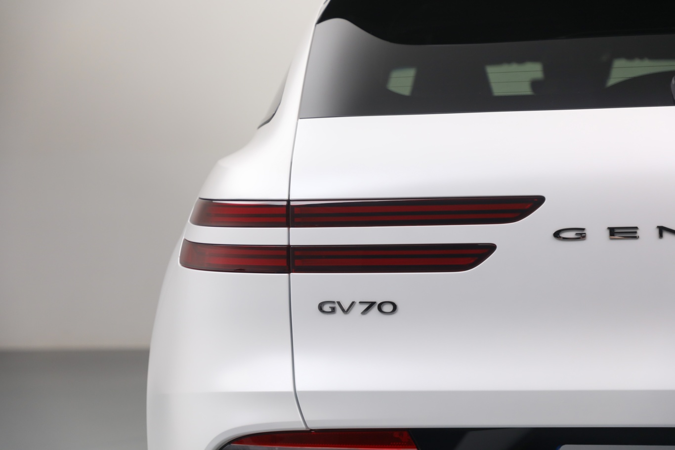 【捷尼赛思GV702.5T 四驱旗舰版外观灯组图片-汽车图片大全】-易车