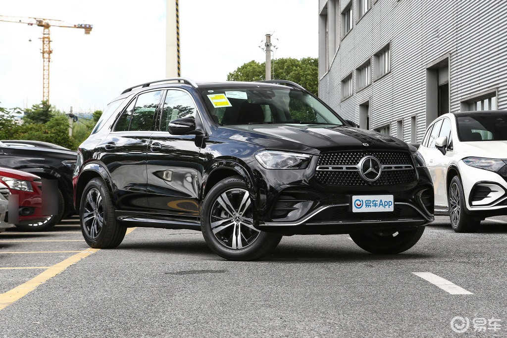 【奔驰奔驰GLE2024款GLE 350 4MATIC 时尚型】报价_图片_-参数_易车