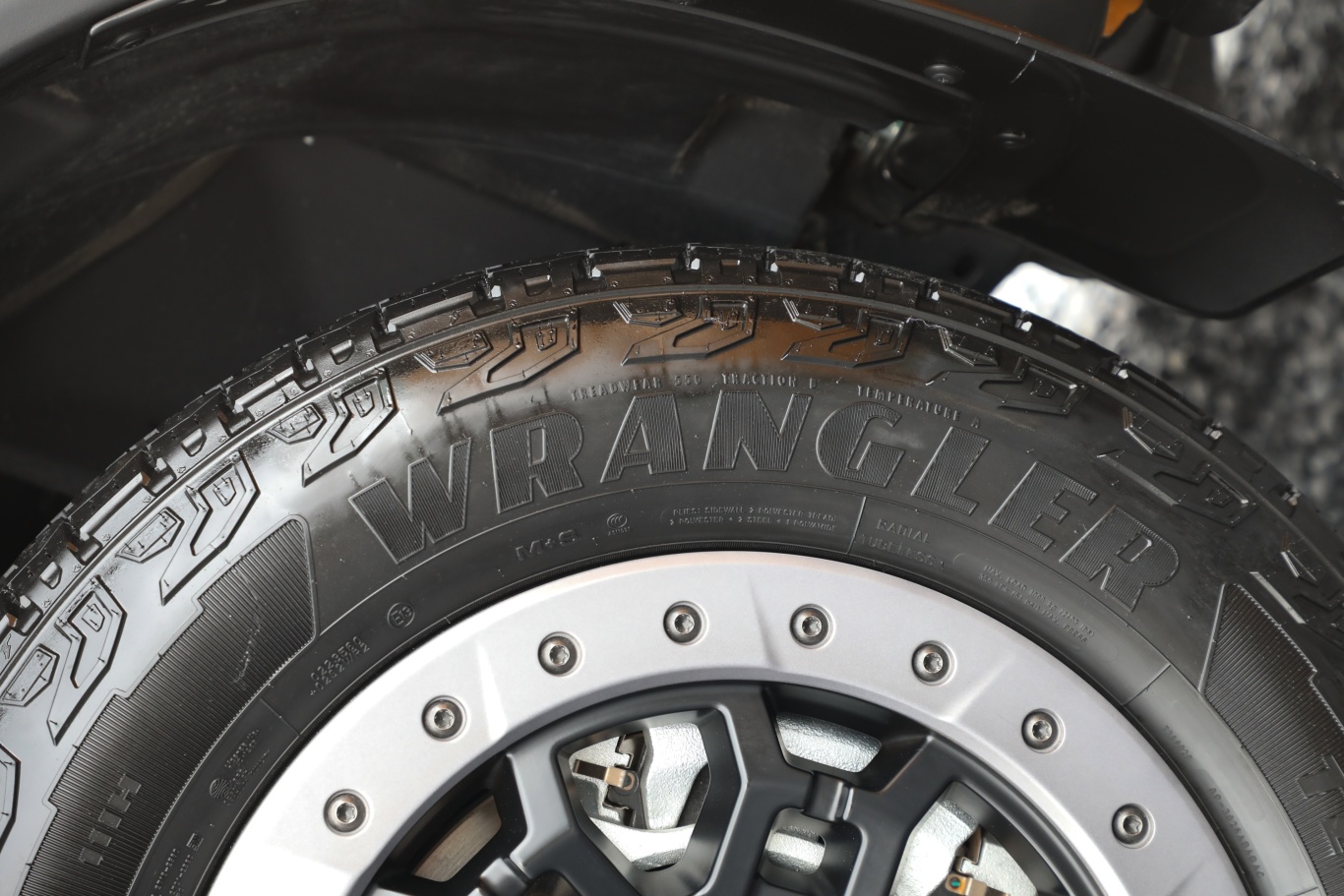 【游骑侠Ranger2.3T 自动四驱 1st Edition首发限量版 汽油动力底盘图片-汽车图片大全】-易车