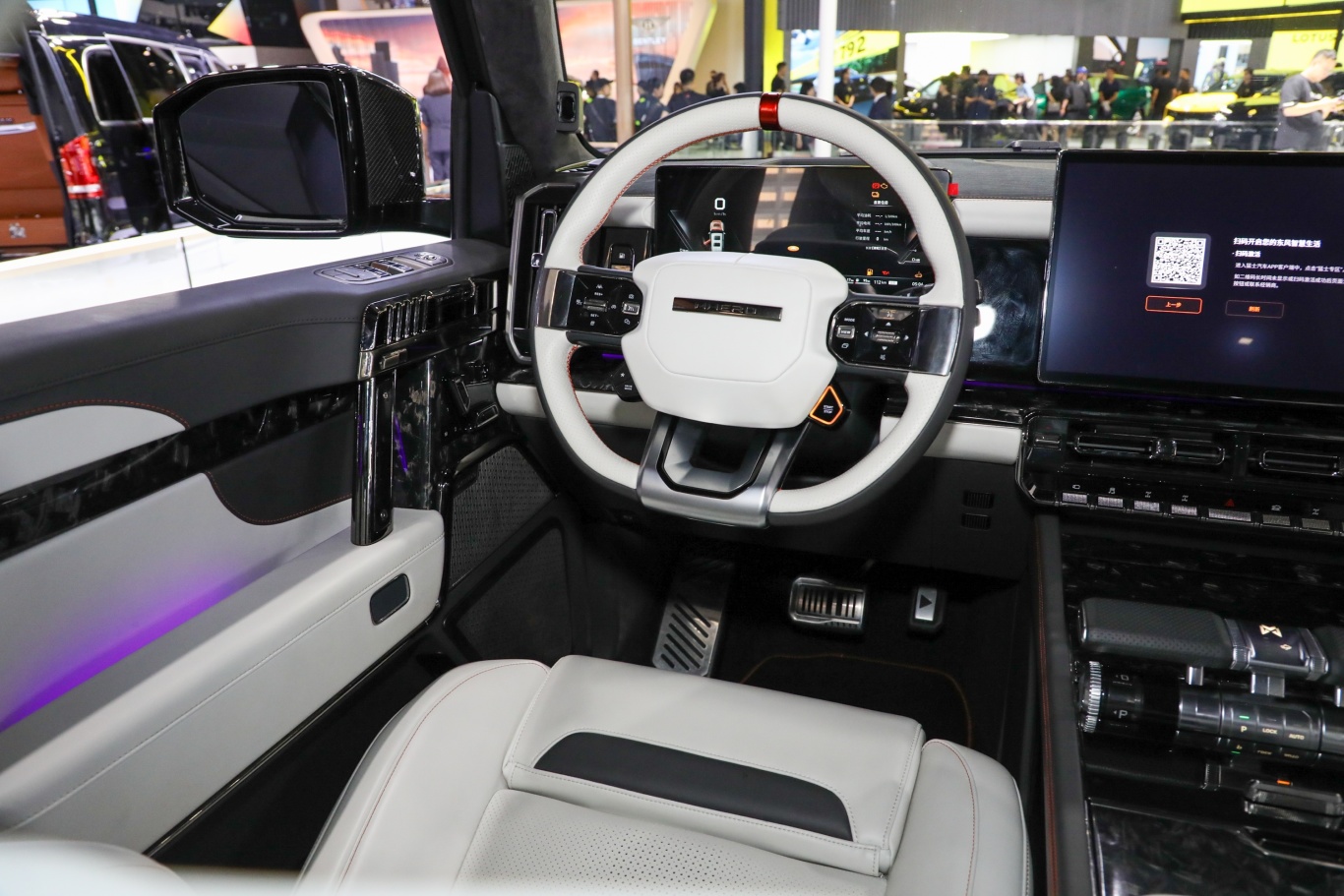 【星际战车M800 155km 星际战车内饰图片-汽车图片大全】-易车