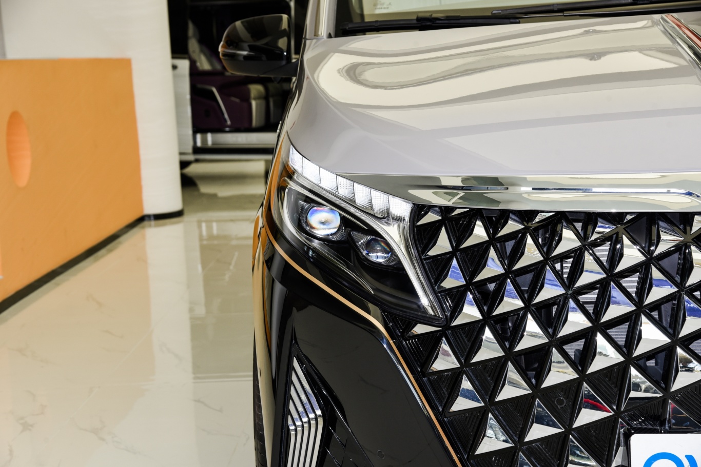 【克蒂翔翼系列2.0T MH7 7座外观灯组图片-汽车图片大全】-易车