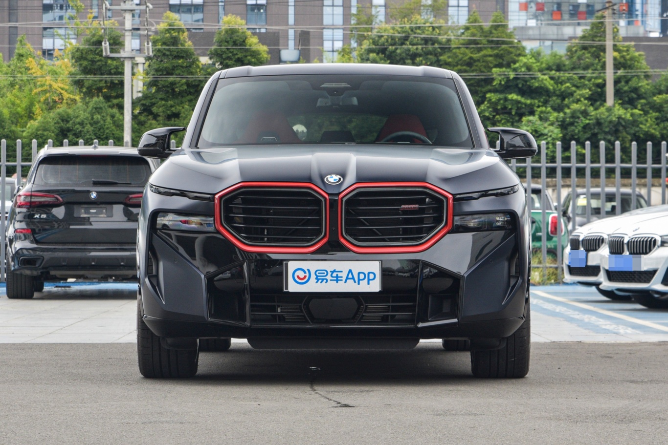 【宝马XM4.4T 78km Label Red限量版正前水平图片-汽车图片大全】-易车