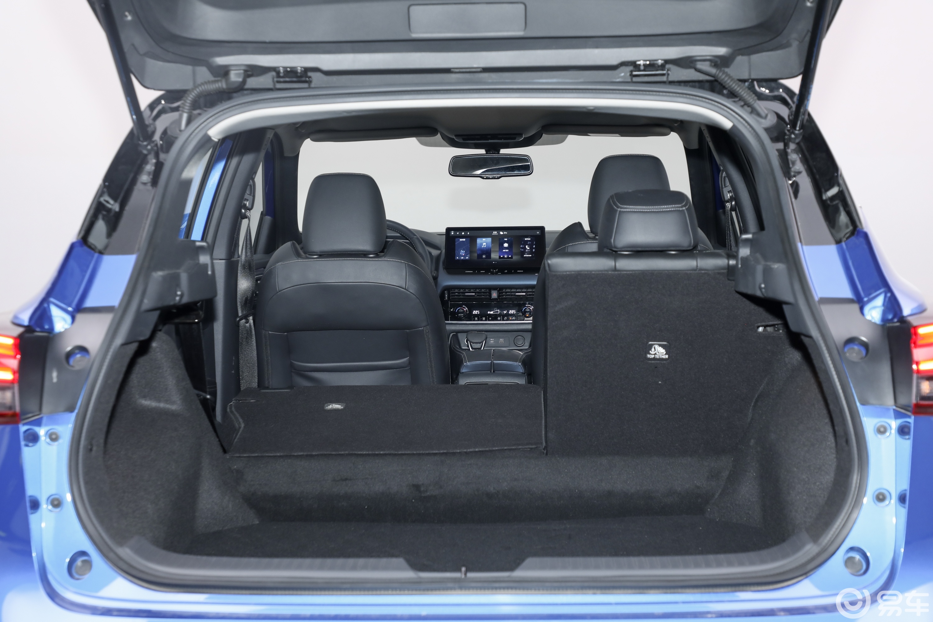 【逍客1.3T 旗舰版后备厢图片-汽车图片大全】-易车