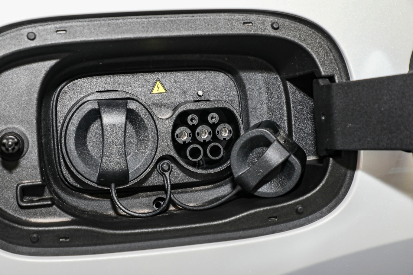 【长安启源A07纯电 515km Pro慢充充电口图片-汽车图片大全】-易车