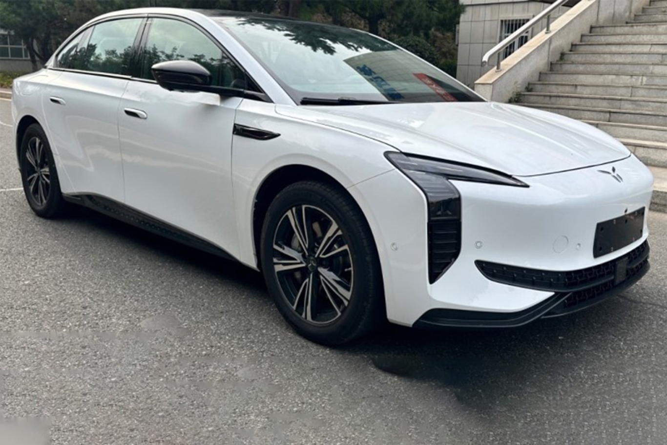 【红旗EH7图片-汽车图片大全】-易车