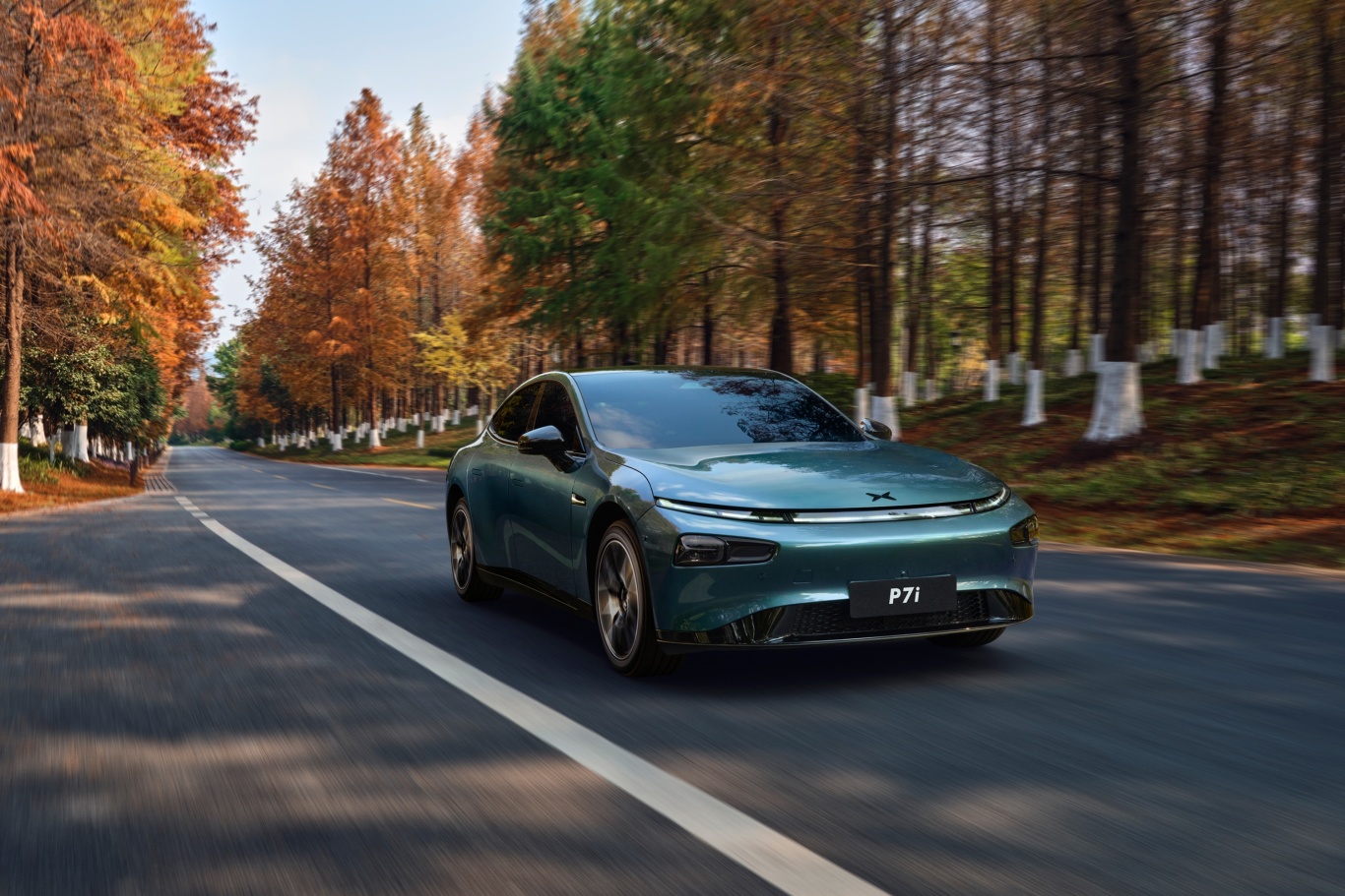 【小鹏P7P7i 550 后驱Max图片-汽车图片大全】-易车