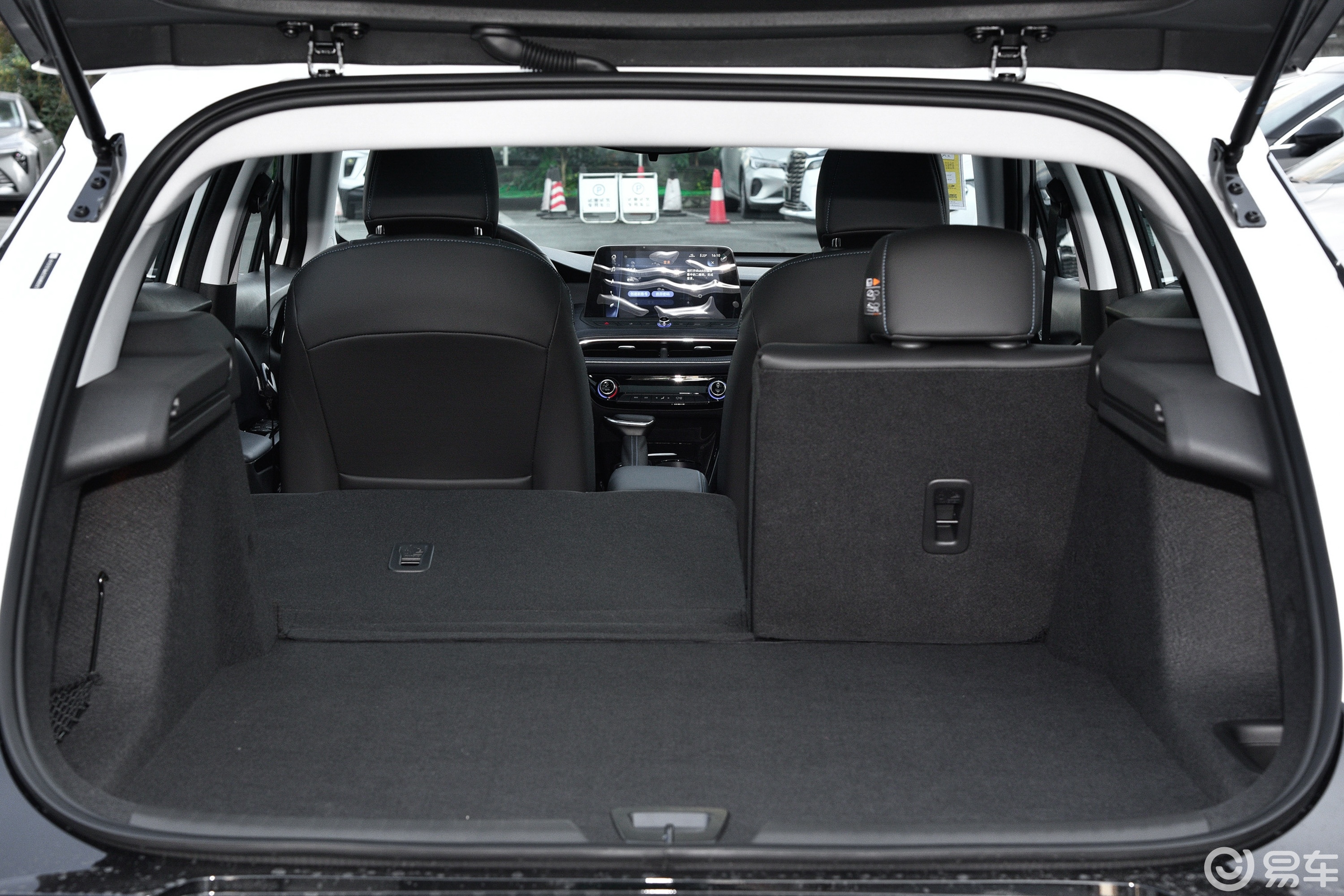 【微蓝VELITE 6 纯电动430km 越享版后备厢图片-汽车图片大全】-易车