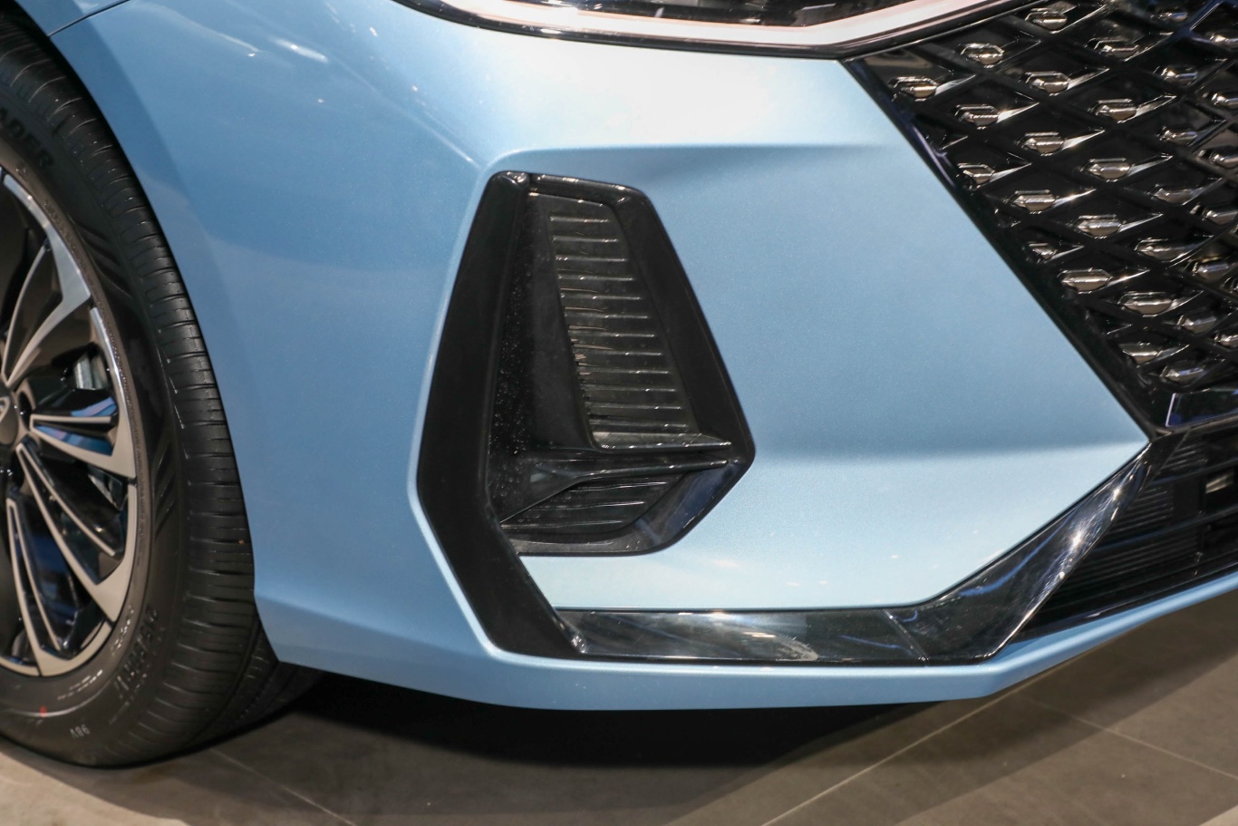 【风云A81.5T 127km 驭风版外观图片-汽车图片大全】-易车