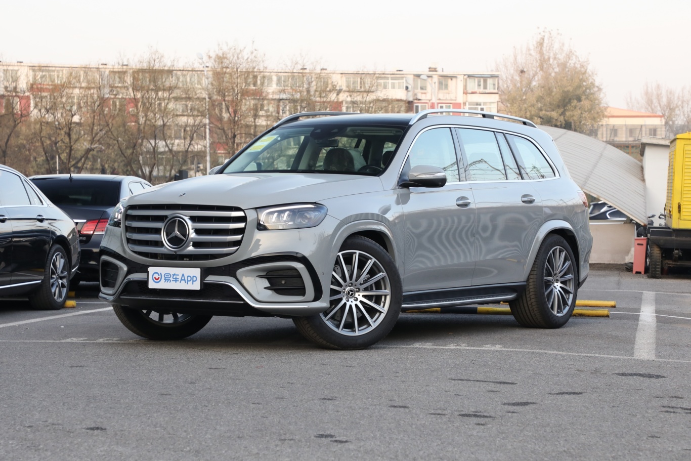 【奔驰GLSGLS 450 4MATIC 豪华型侧前45度车头向左水平图片-汽车图片大全】-易车