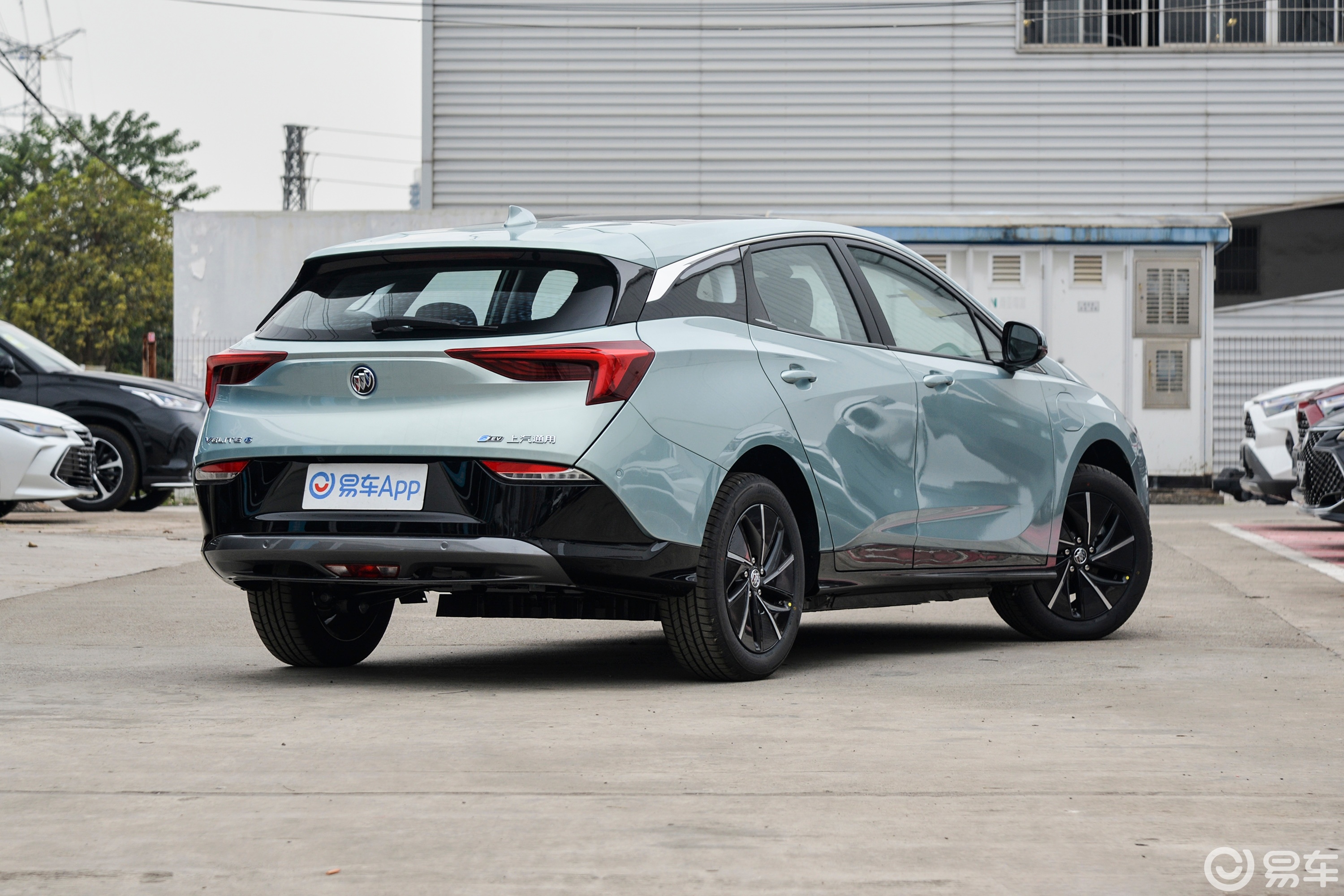 【微蓝VELITE 6 纯电动430km 越享版侧后45度车头向右水平图片-汽车图片大全】-易车