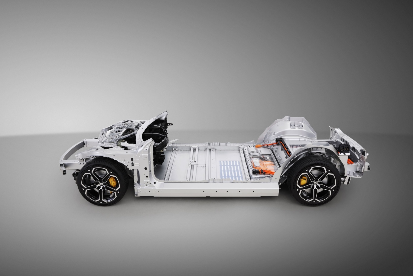 【小米SU7图片-汽车图片大全】-易车