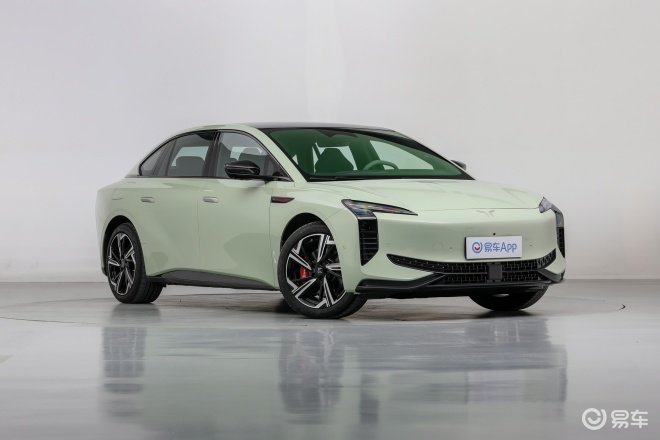 【红旗EH7全新FMEs旗帜架构_汽车新闻】-易车_华宇一汽红旗